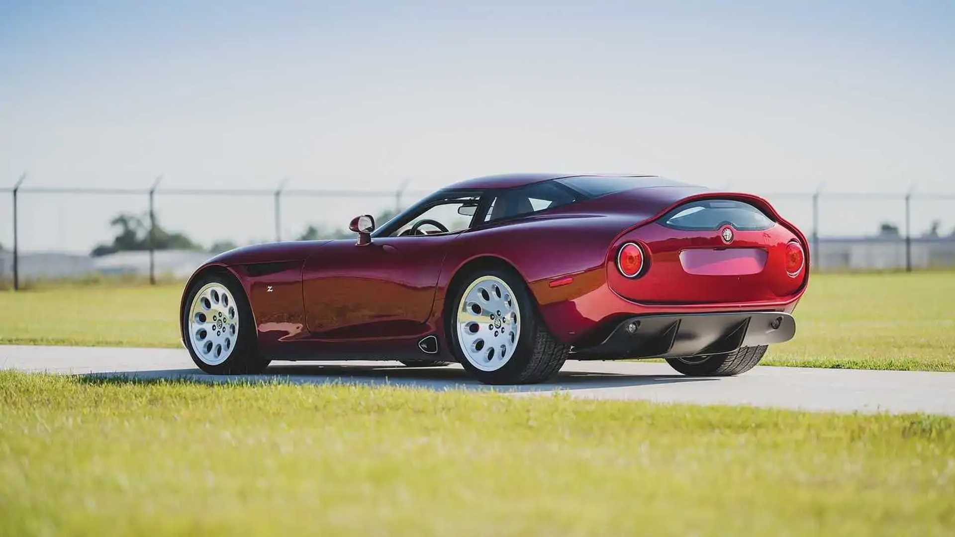 Une Alfa Romeo TZ3 Stradale Zagato très rare va être vendue