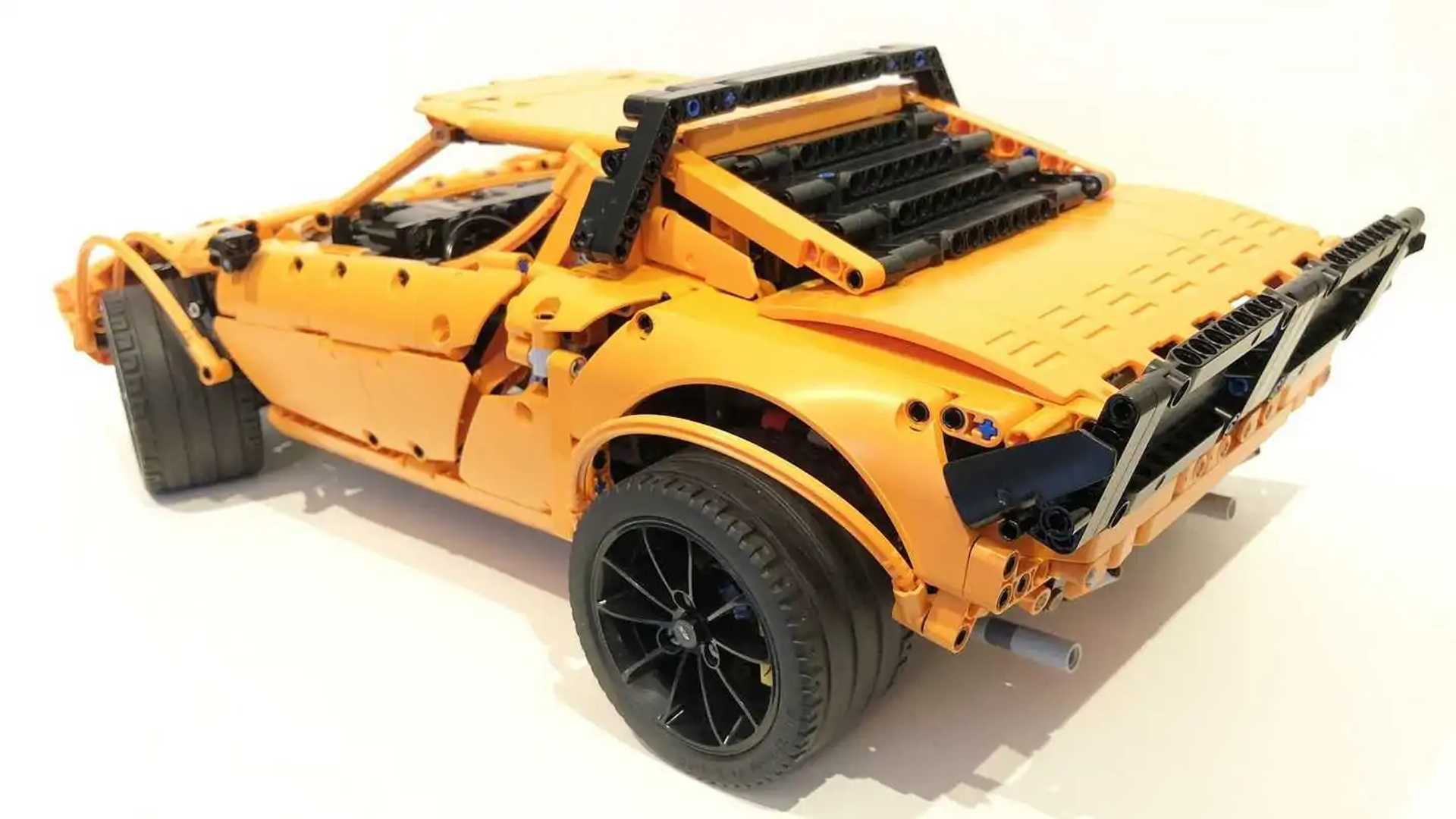 Supercar e non solo, ecco le auto LEGO più cool di sempre
