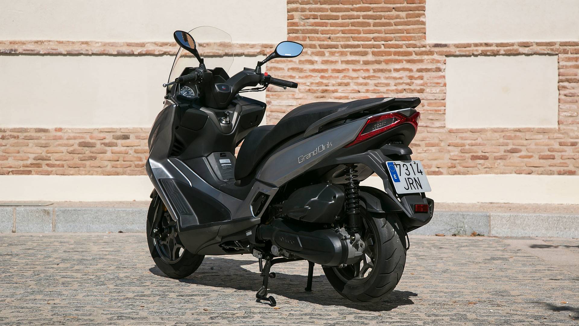Prueba KYMCO Grand Dink 125 ABS 2018: un scooter urbano y versátil
