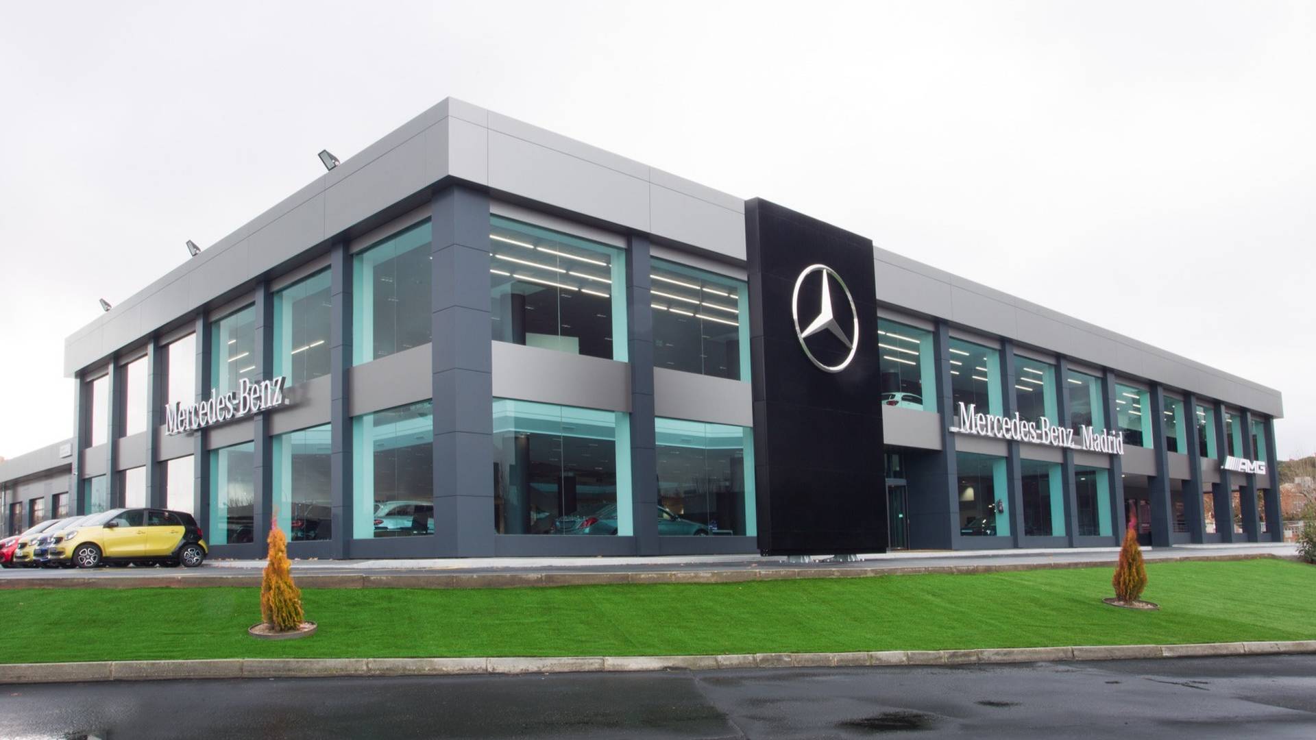 Mercedes-Benz inaugura la Flagship Store de Madrid