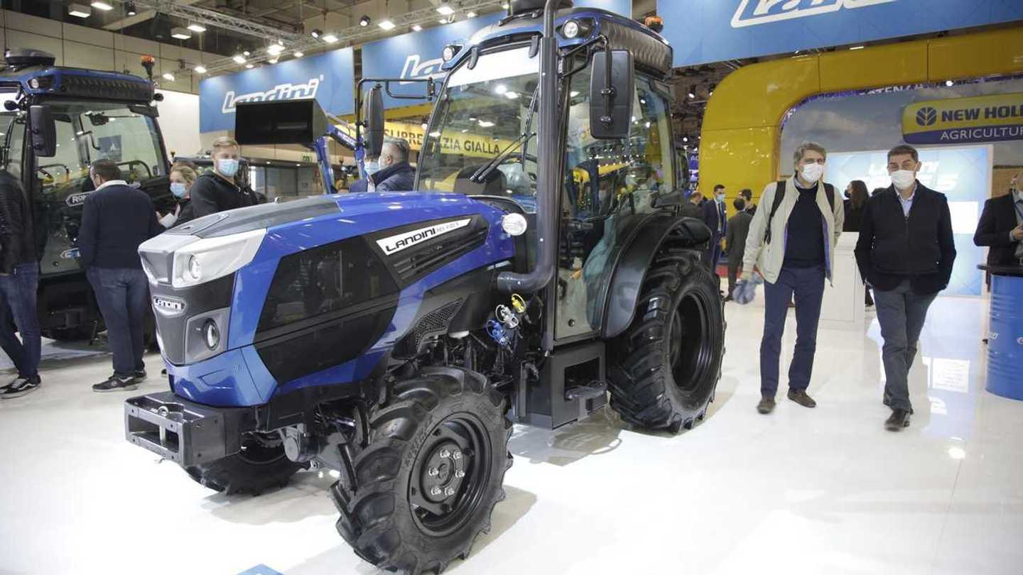 Landini a EIMA 2021: all-in, dal Mistral 2 al REX 4 Electra
