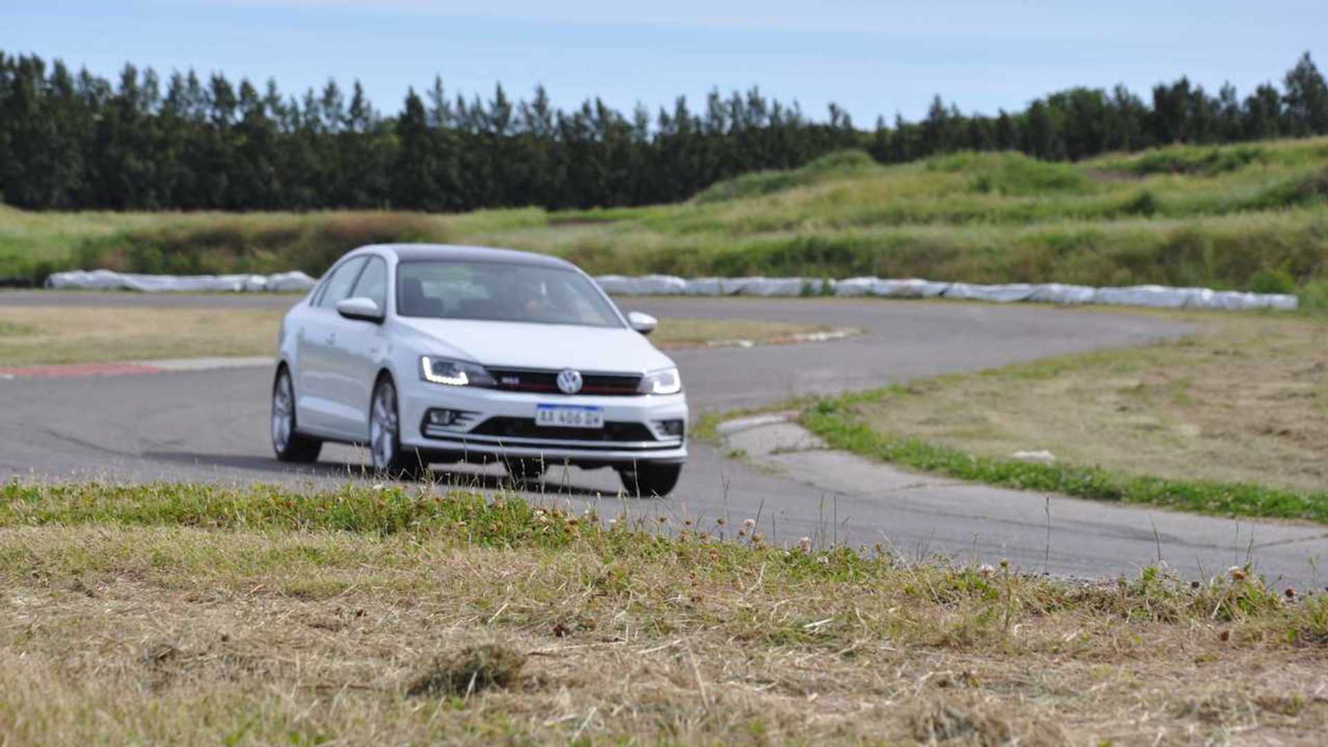 Crítica: Volkswagen Vento GLI