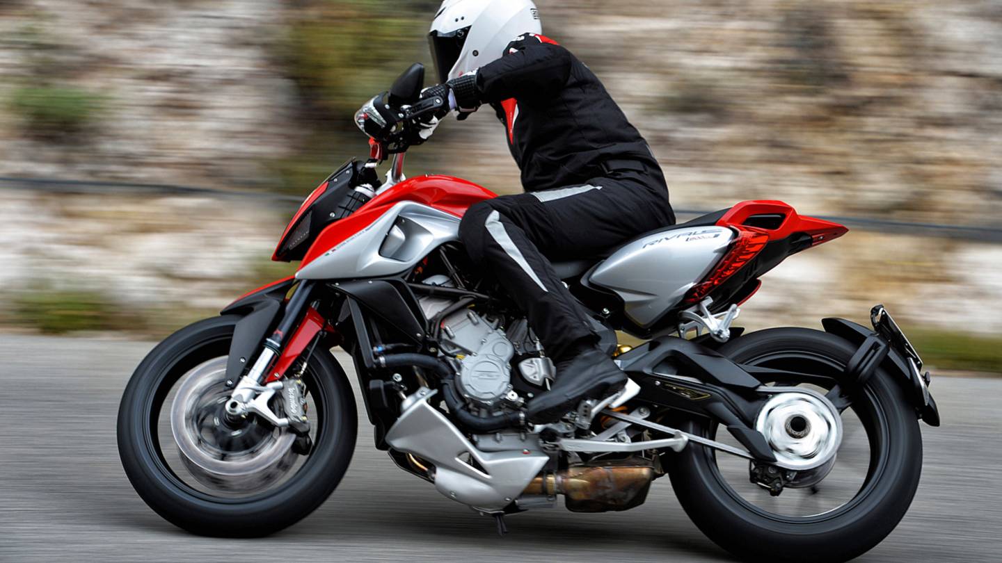 2014 MV Agusta Rivale 800 — First Photos and Specs