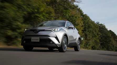 Toyota C-HR é lançado no Japão com preço inicial equivalente a R$ 72,4 mil