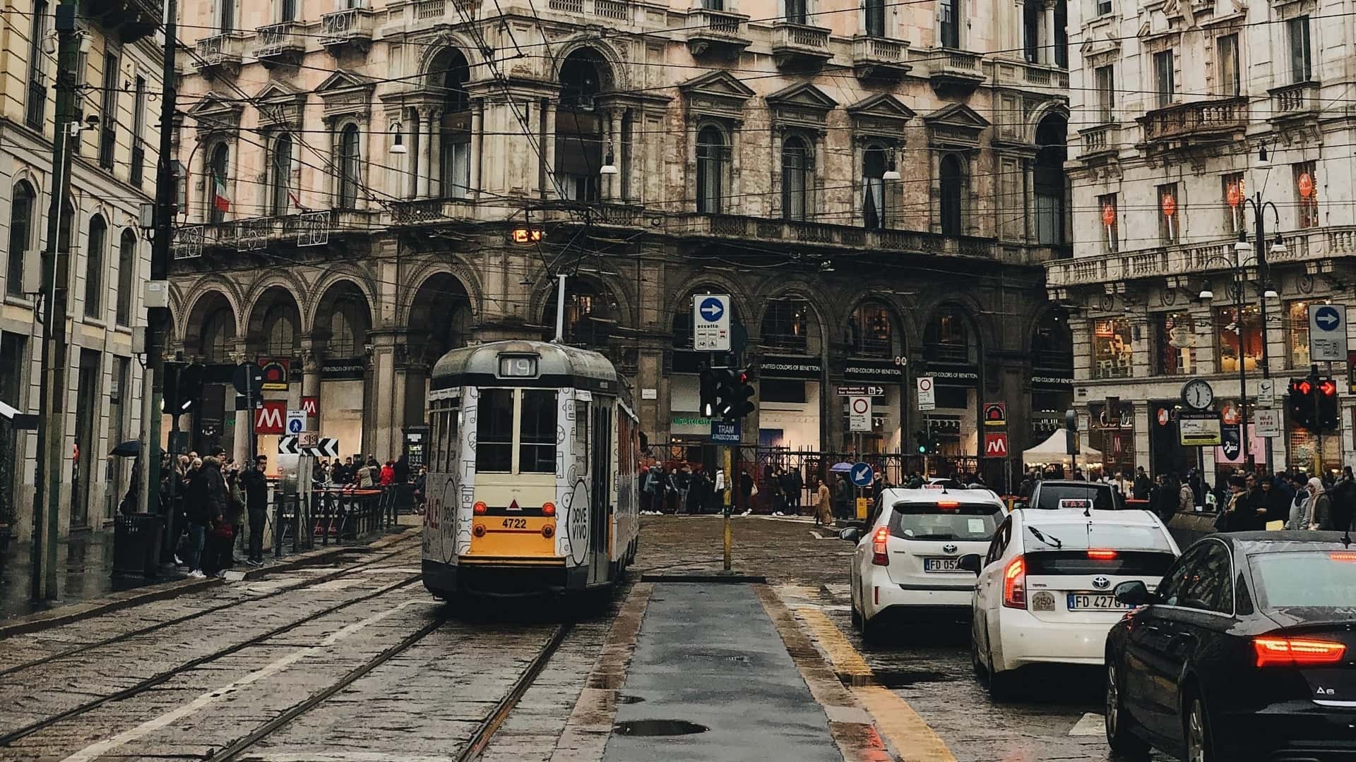 Davvero a Milano le auto non potranno più entrare in centro?