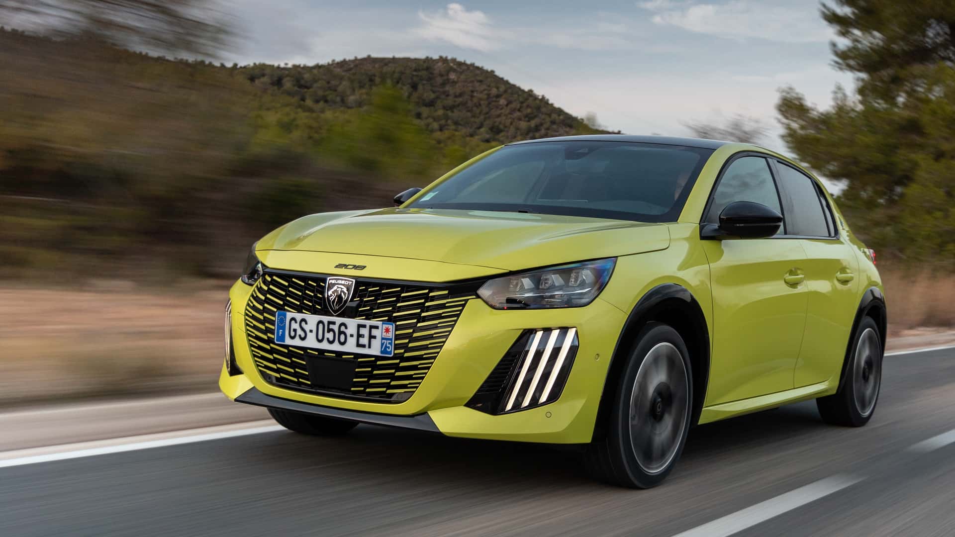 Peugeot E-208 mit 115 kW nun ab 37.325 Euro