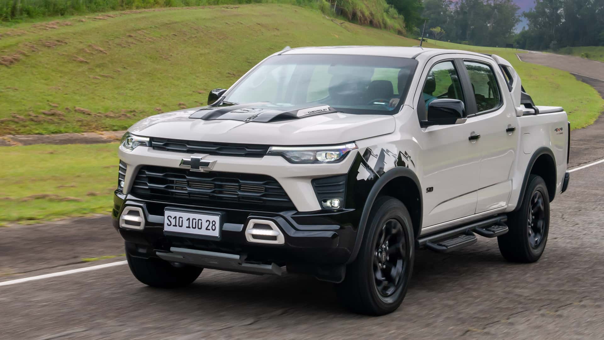 Estrela da linha 2026, Chevrolet S10 100 Anos chega às lojas por R$ 325 ...