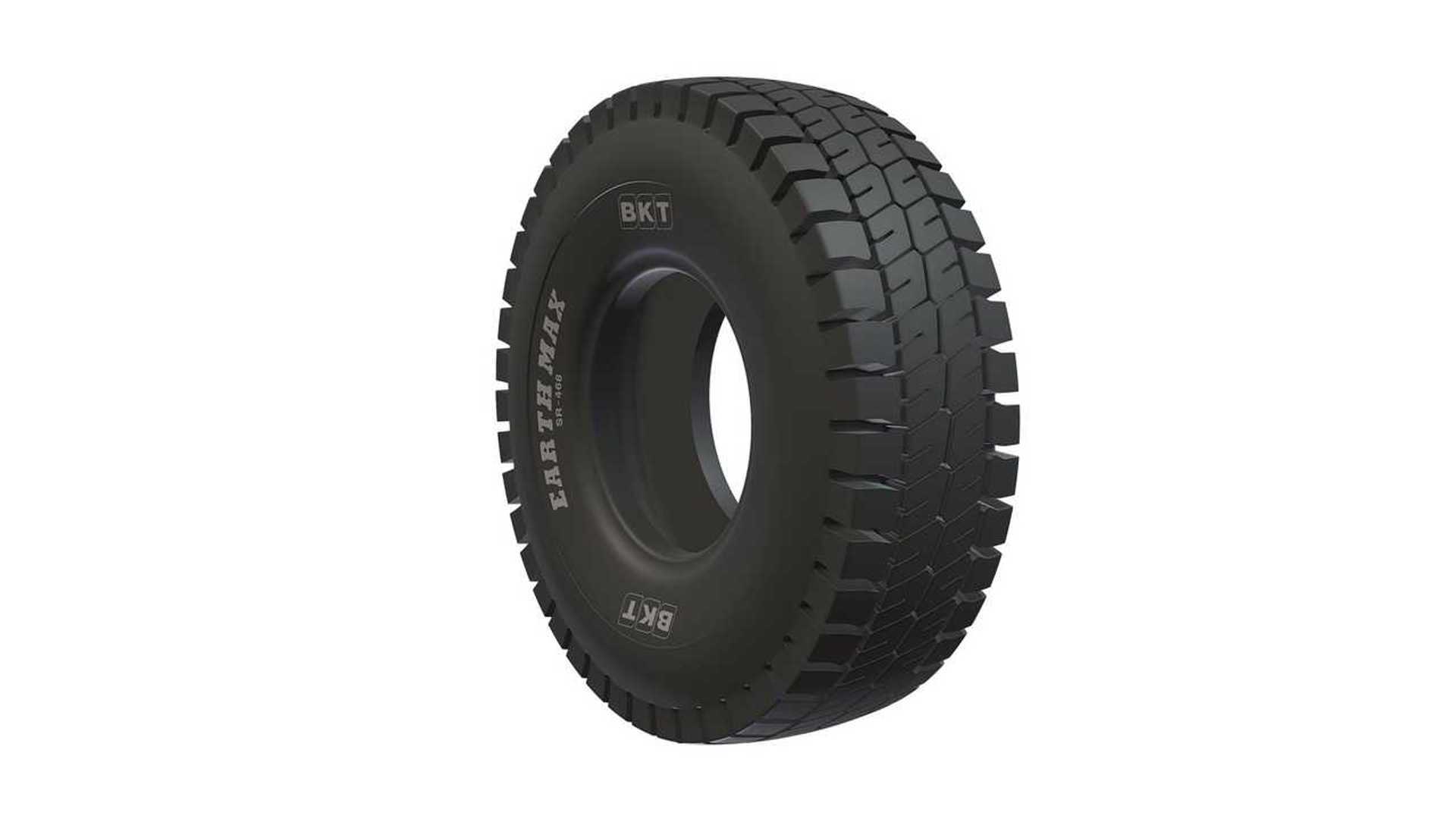 BKT EARTHMAX SR 468: pneumatico da 3,5 metri, ma non è agricolo