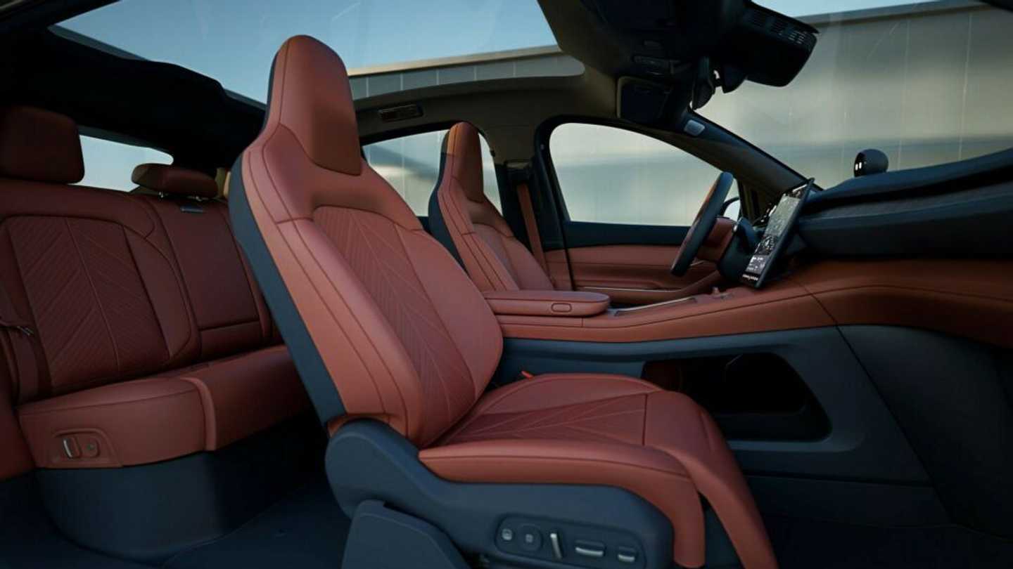 Nio EC7 Is The EL7 Electric Crossover’s Coupe-Like Brother