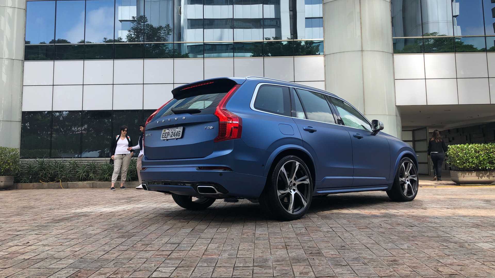 Novo Volvo XC90 T8 R-Design híbrido é lançado por R$ 429.950