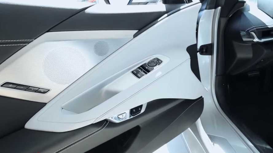 2020 Corvette C8 Automatically Updates Rev Counter After 500 Miles