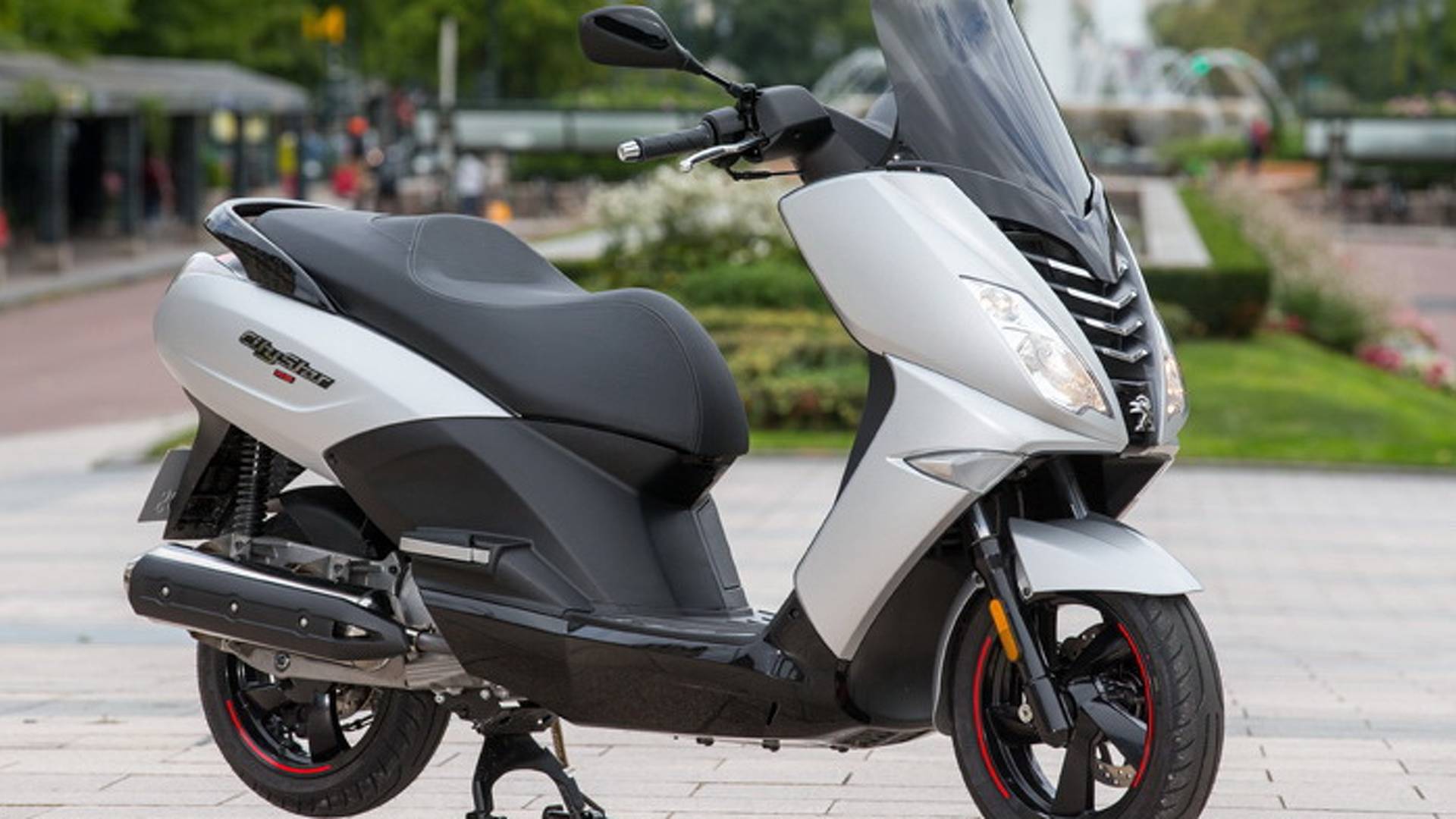 Peugeot renueva sus scooters Citystar 125 y 200