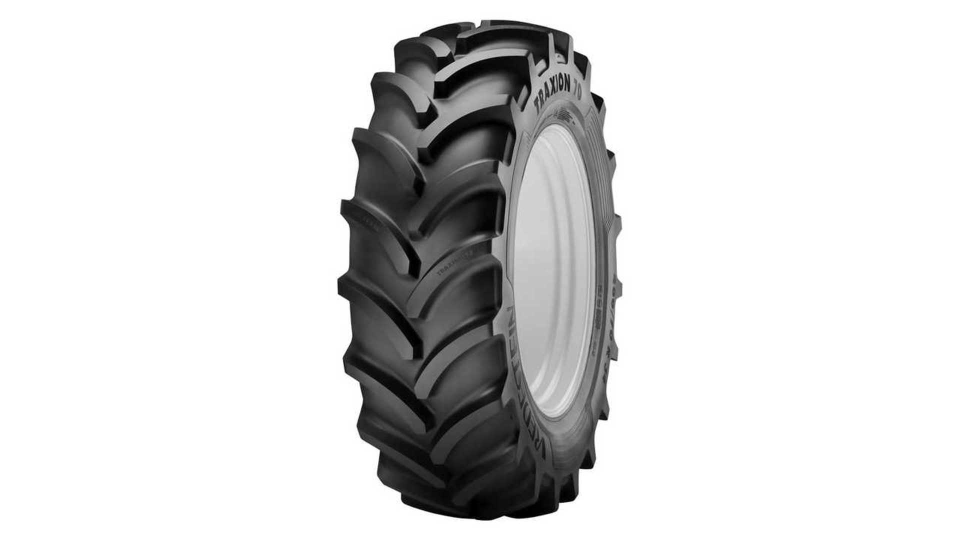 Vredestein lancia le gomme Traxion 70 per trattori da 70 a 200 CV