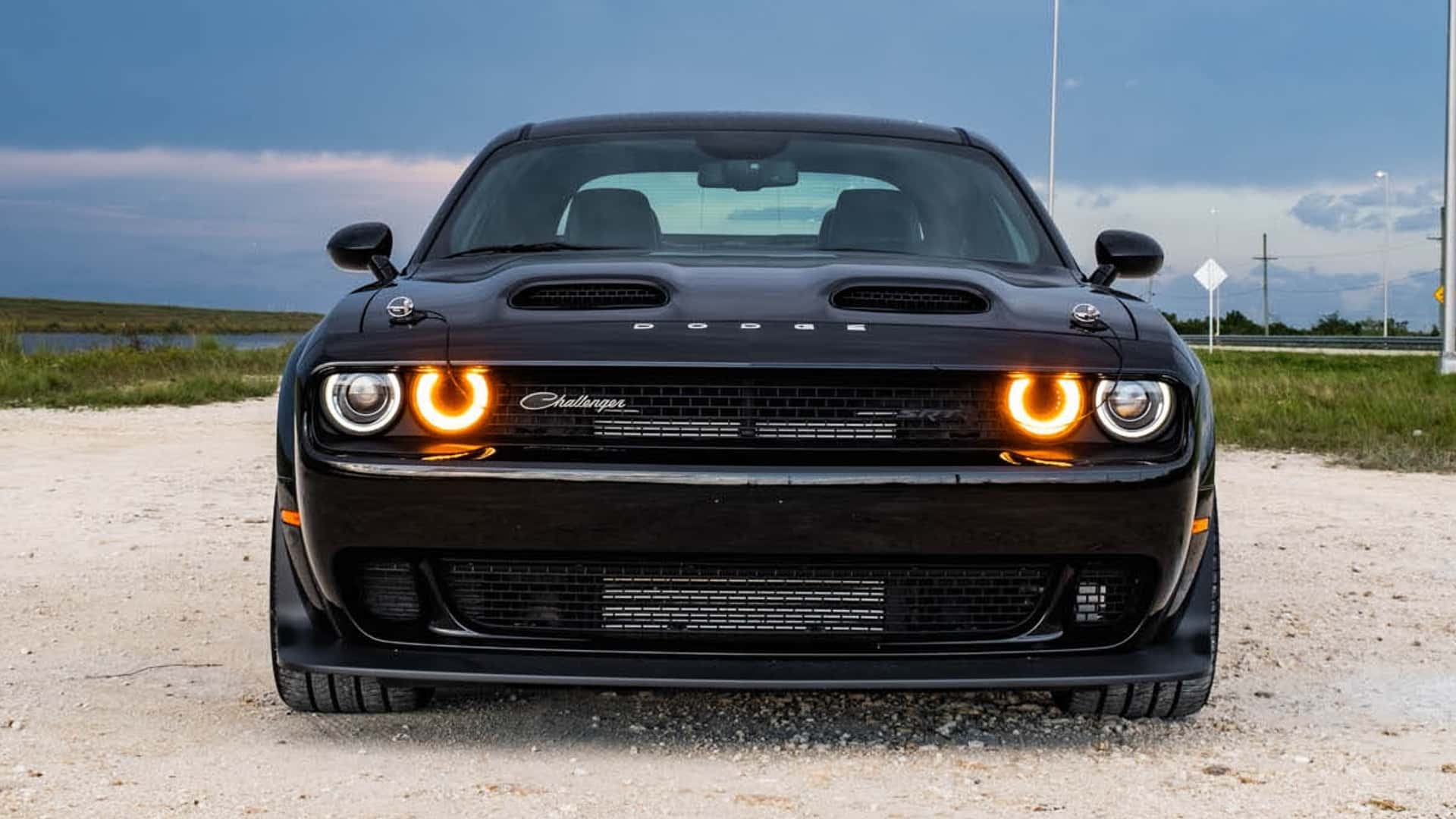 Dodge Challenger Srt8 Hellcat Del 2024