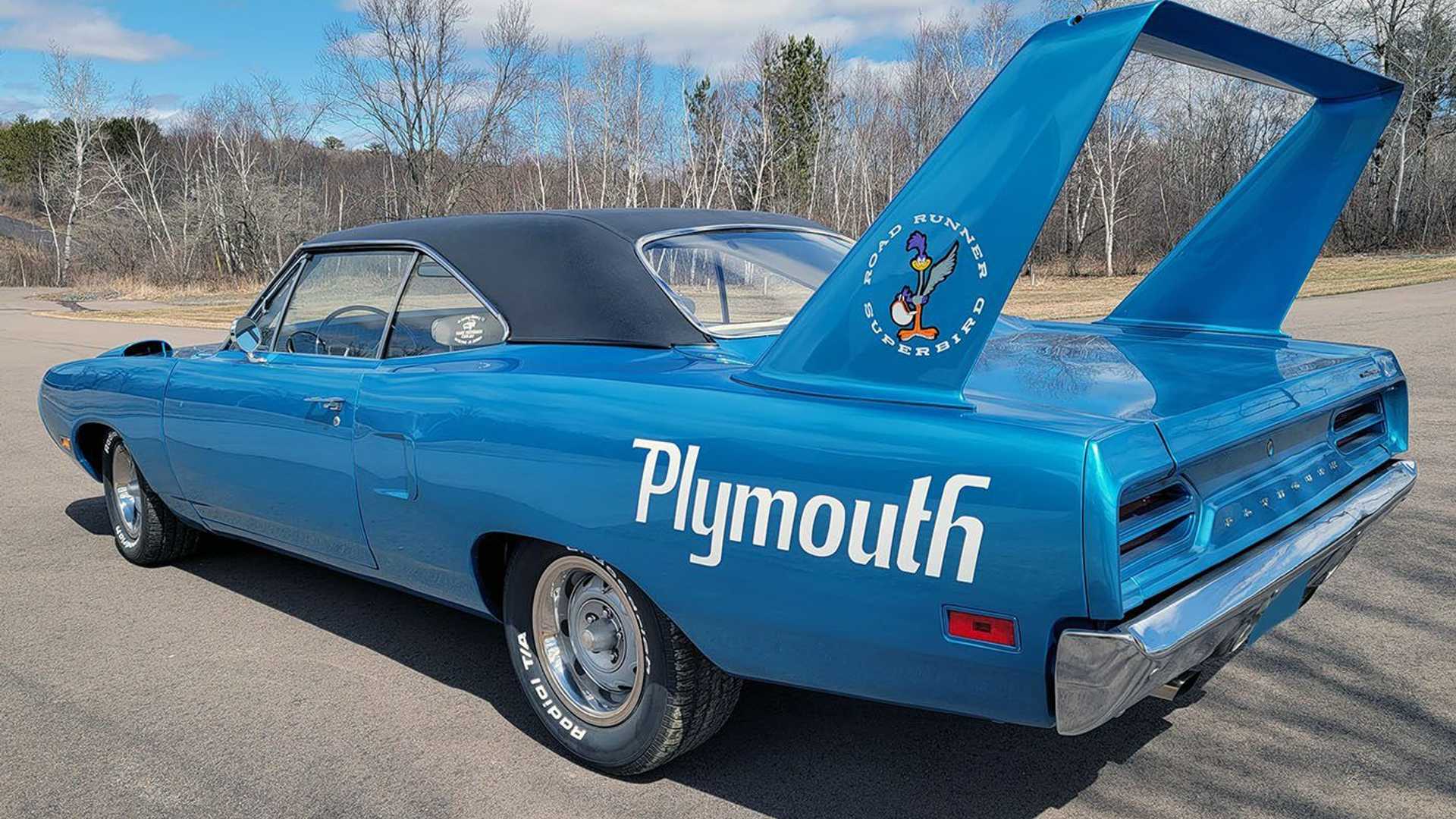 2022 Roadrunner Superbird