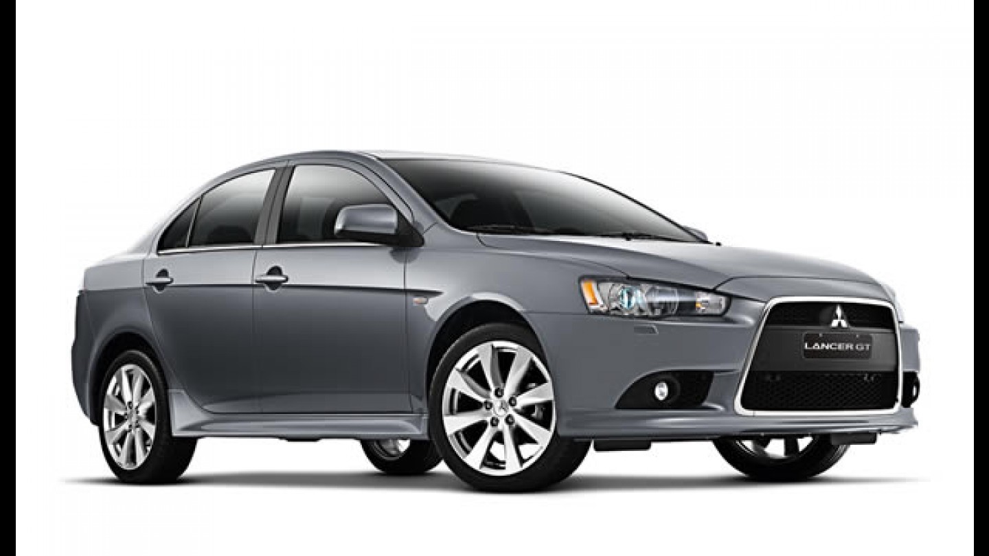 Mitsubishi lança sedan Lancer 2.0 de 160cv no Brasil com preço inicial ...