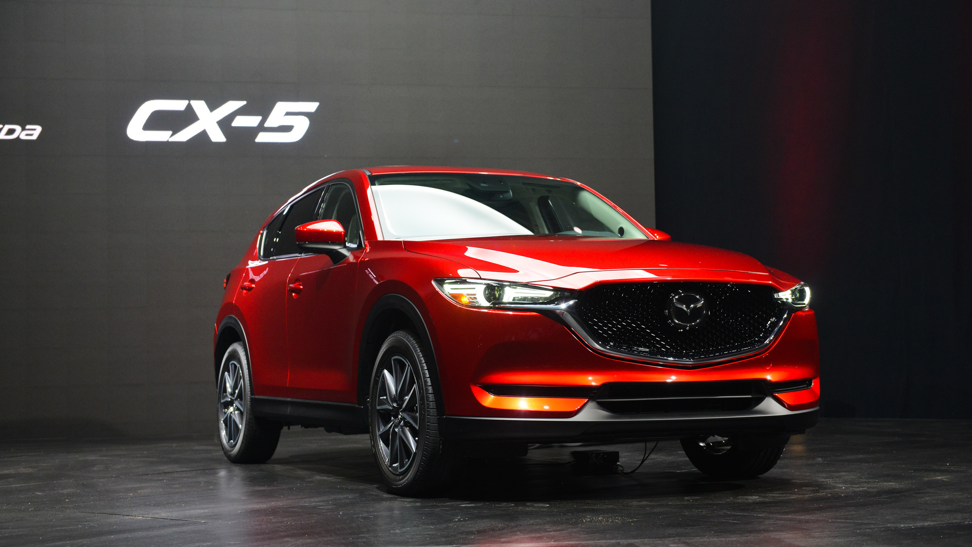 Los Angeles 2016 – Un nouveau Mazda CX-5 rouge de plaisir