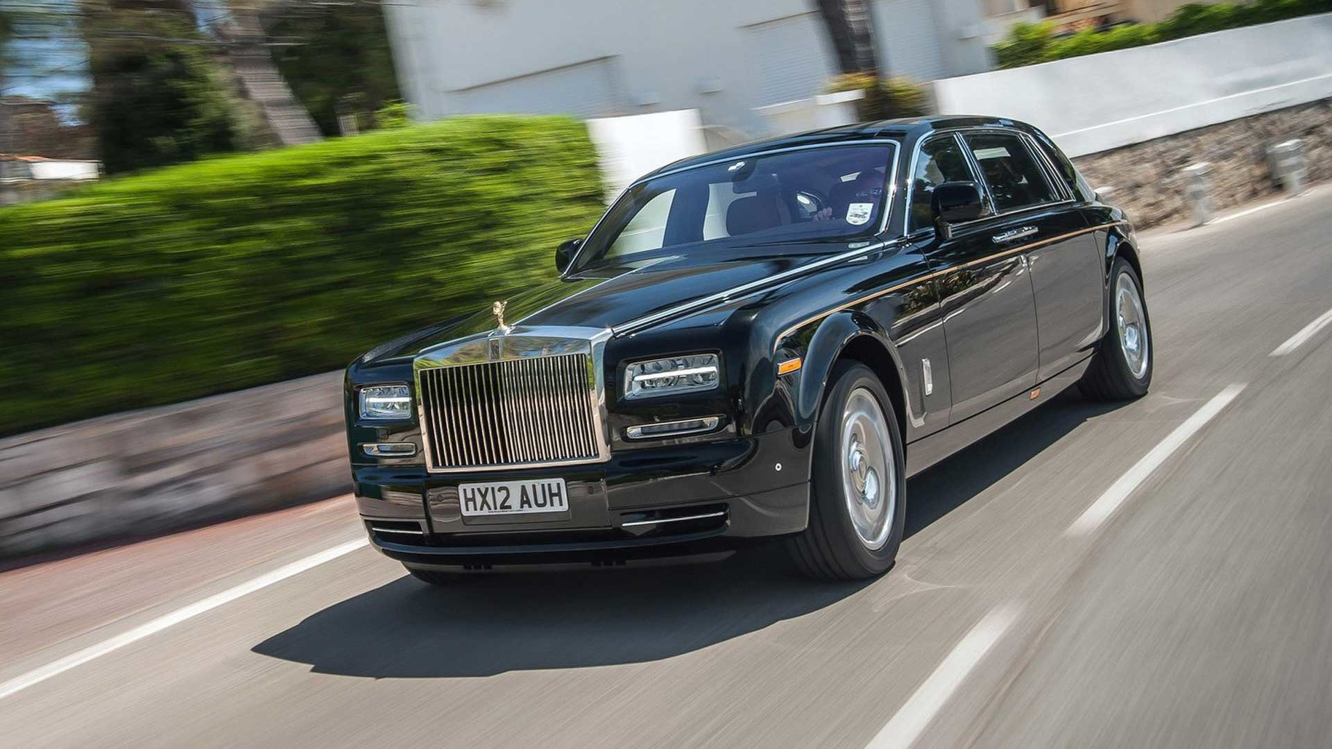 Noticias y pruebas del Rolls-Royce Phantom Extended Wheelbase | Motor1 ...