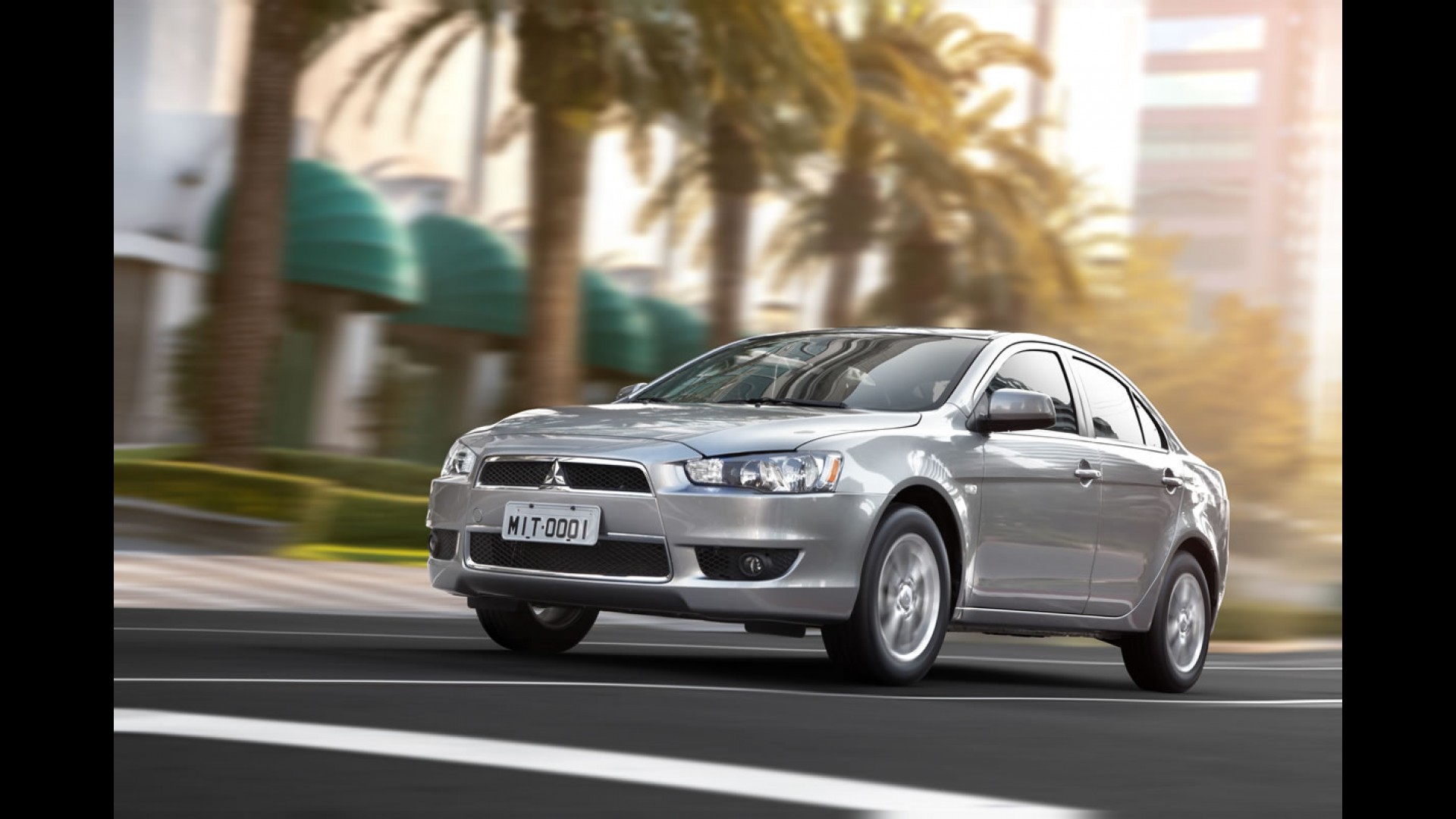 Mitsubishi Lancer ganha nova versão HLE adaptada ao gosto brasileiro