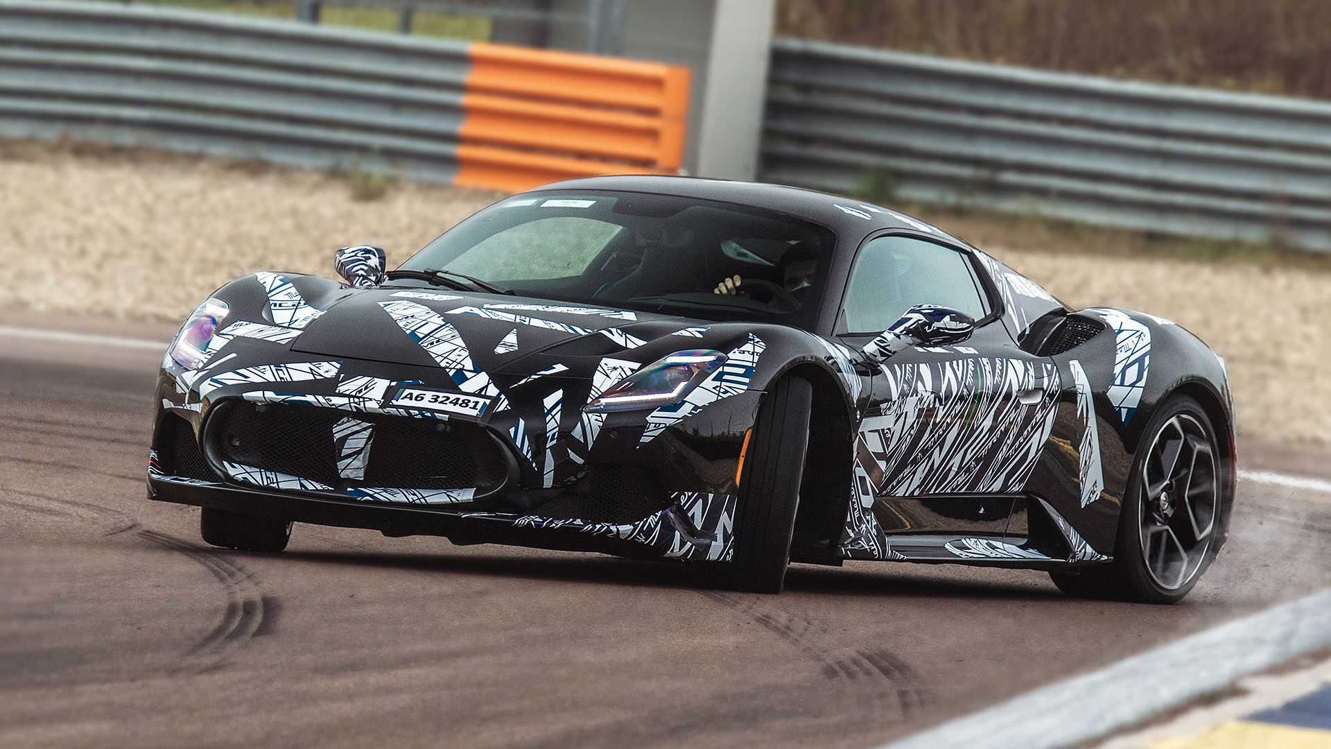 Premier essai de la Maserati MC20 sur circuit