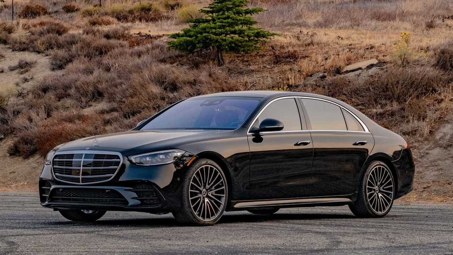 2021 Mercedes-Benz S-Class Wins Motor1 Star Award For Best Luxury Vehicle