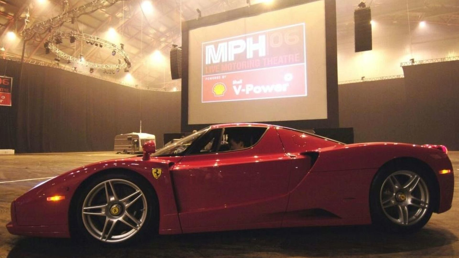 Mph Club's Instagram, Twitter & Facebook on IDCrawl