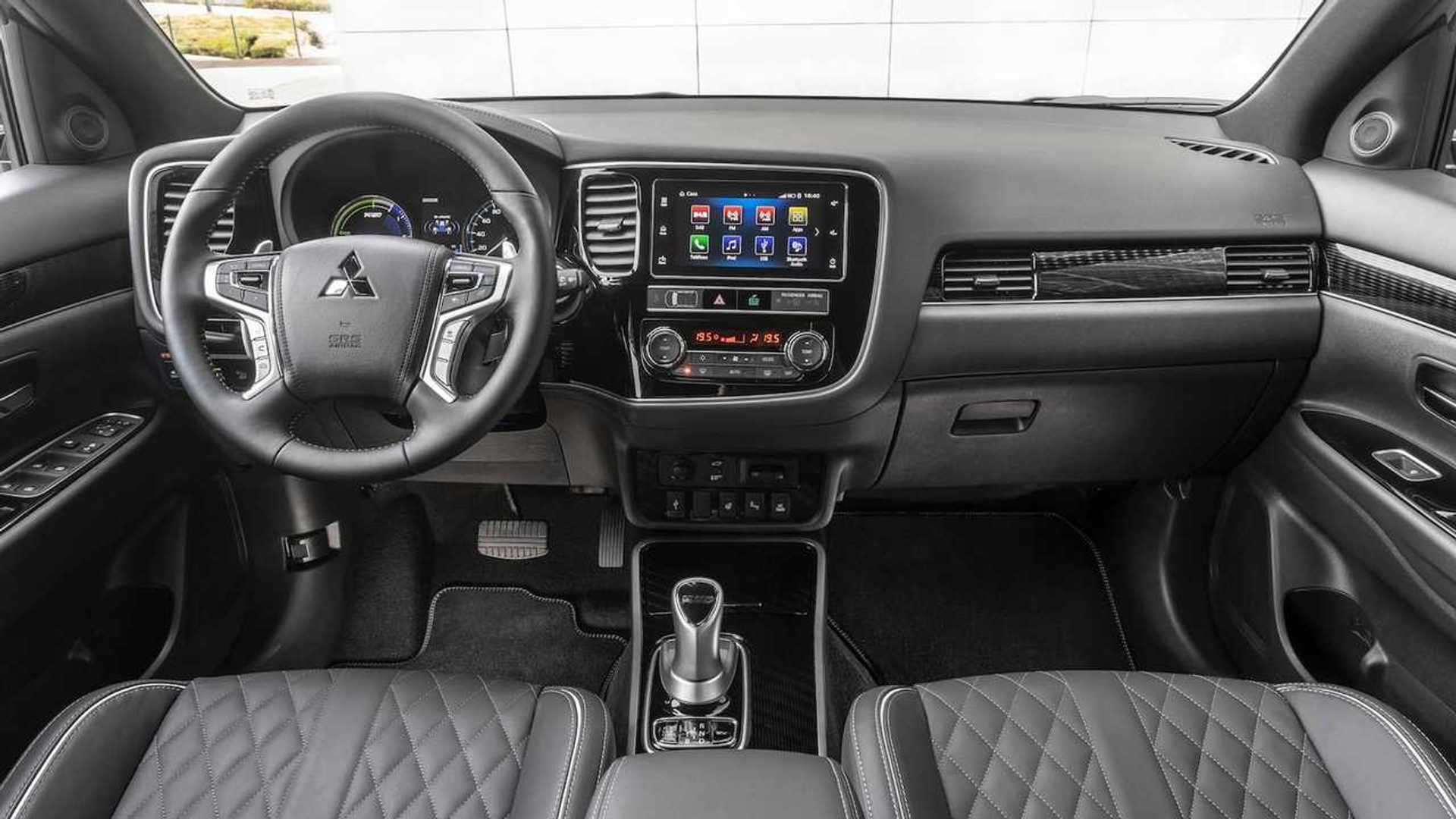Mitsubishi Outlander PHEV 2020, más atractivo que nunca