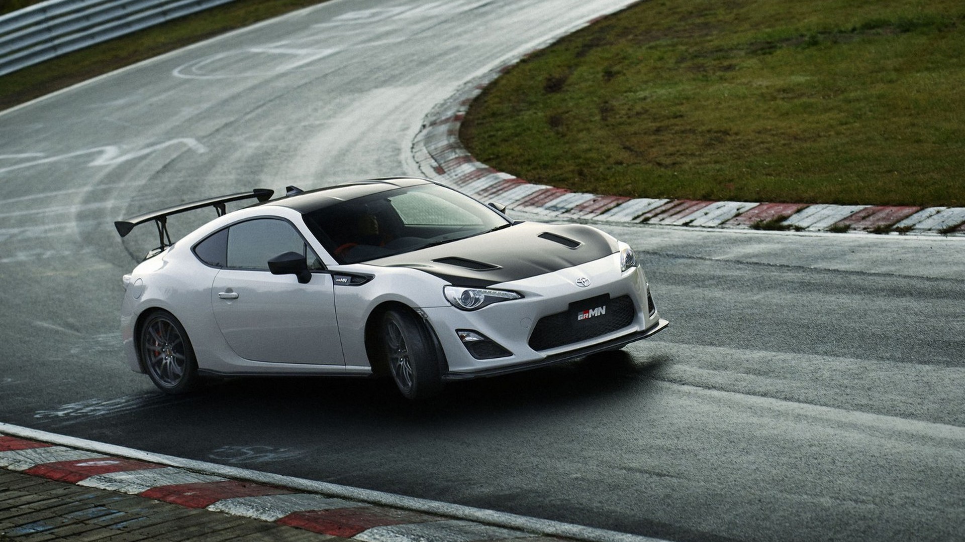 Toyota GT86: Notícias e Avaliações | Motor1.com
