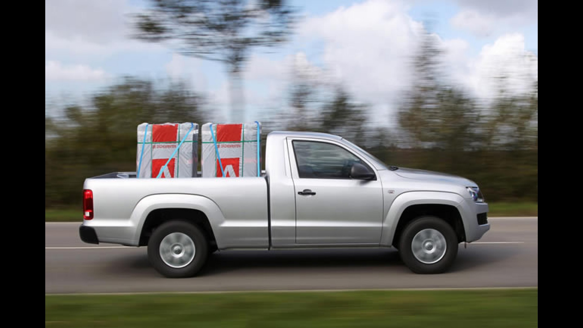 Volkswagen lança Amarok Cabine Simples no Brasil por R$ 78.990
