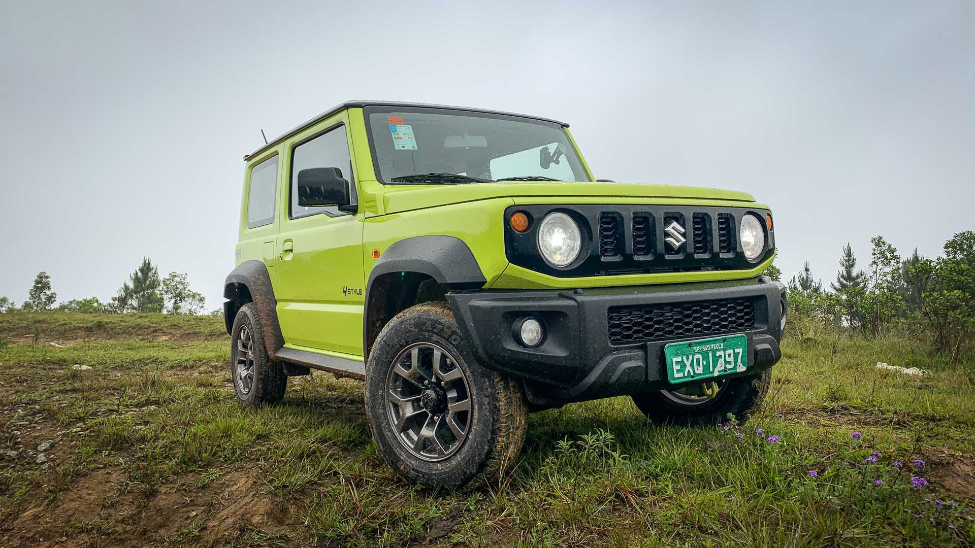 Teste: Suzuki Jimny Sierra na cidade, estrada e terra