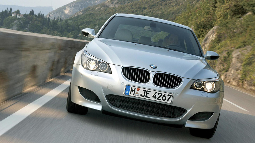 BMW E60 M5 Faces Newer M140i, 840d In A Drag Race