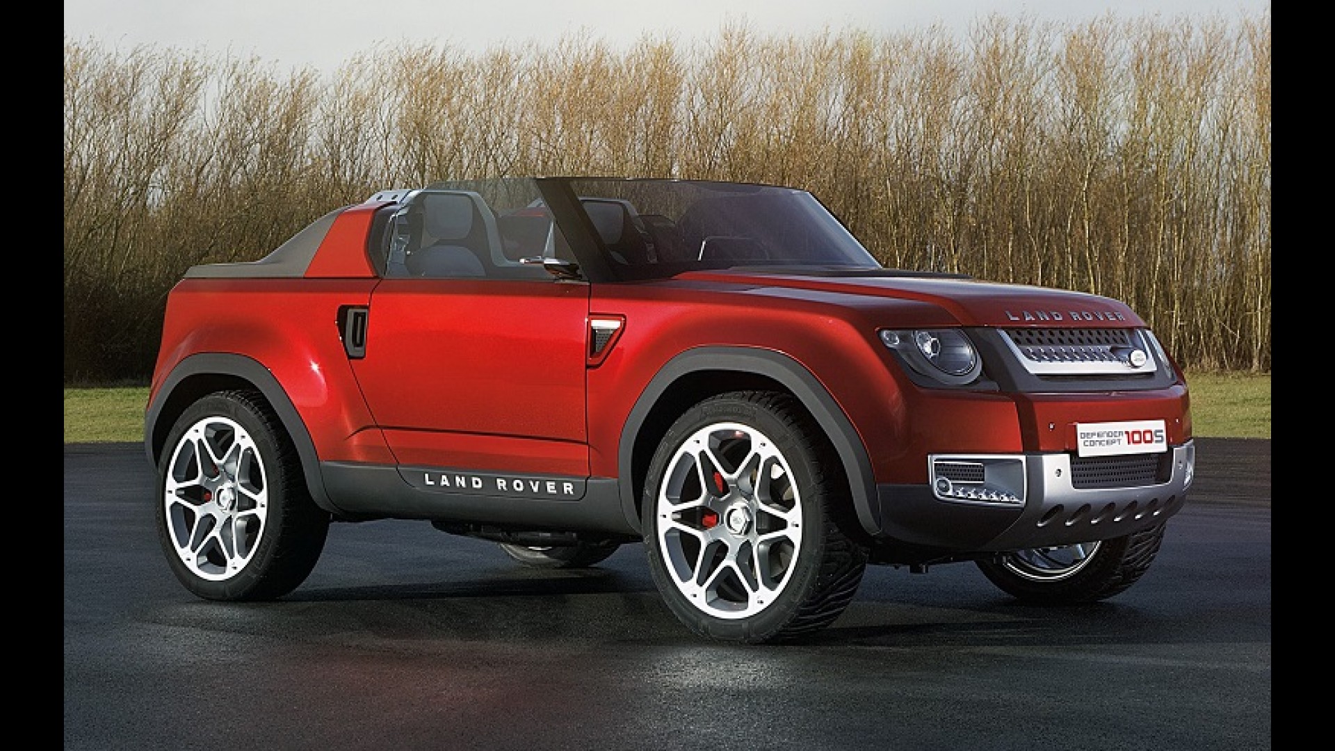 Novo Land Rover Defender estreia em 2018 com cinco opções de carroceria