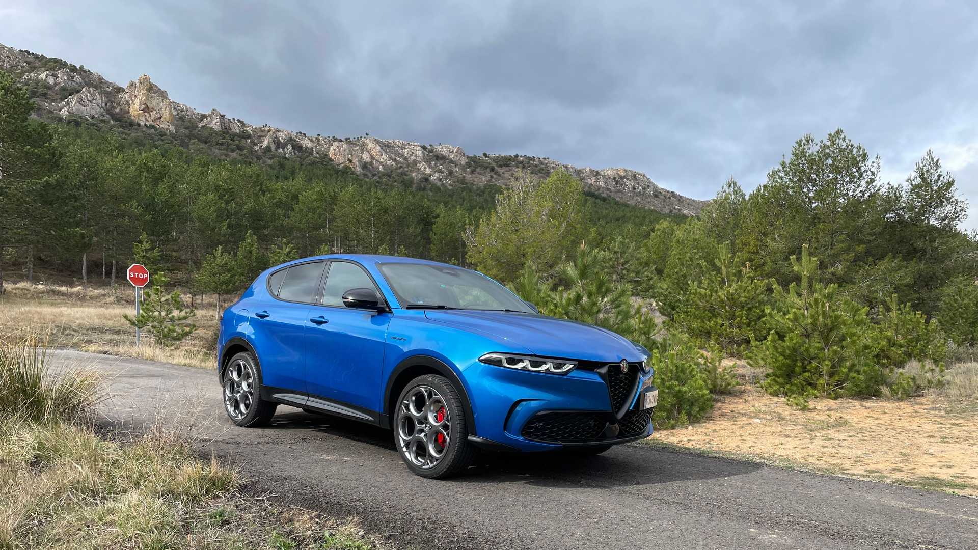 Alfa Romeo Tonale PHEV Q4 Veloce, un PHEV Polivalente - Todo sobre coches