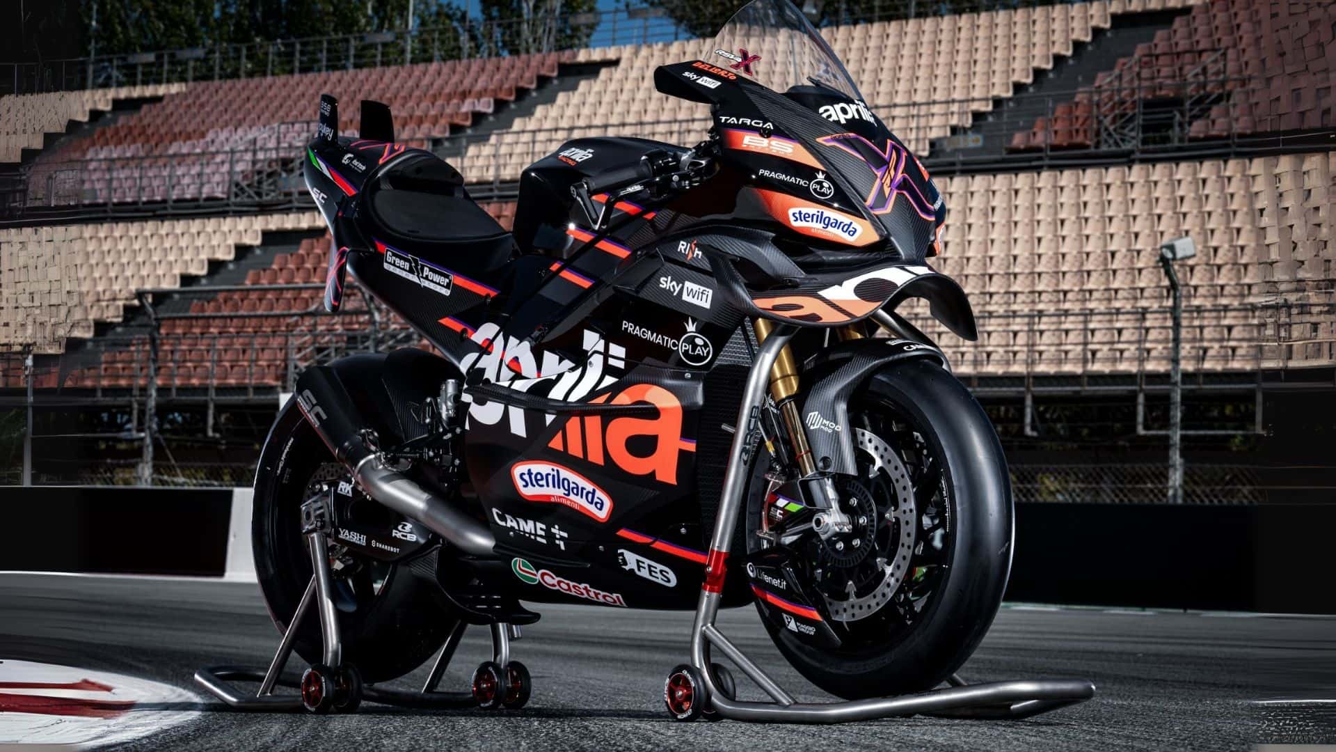 Aprilia’s RSV4 X-GP Is the Closest Thing To a MotoGP Superbike For Mere Mortals