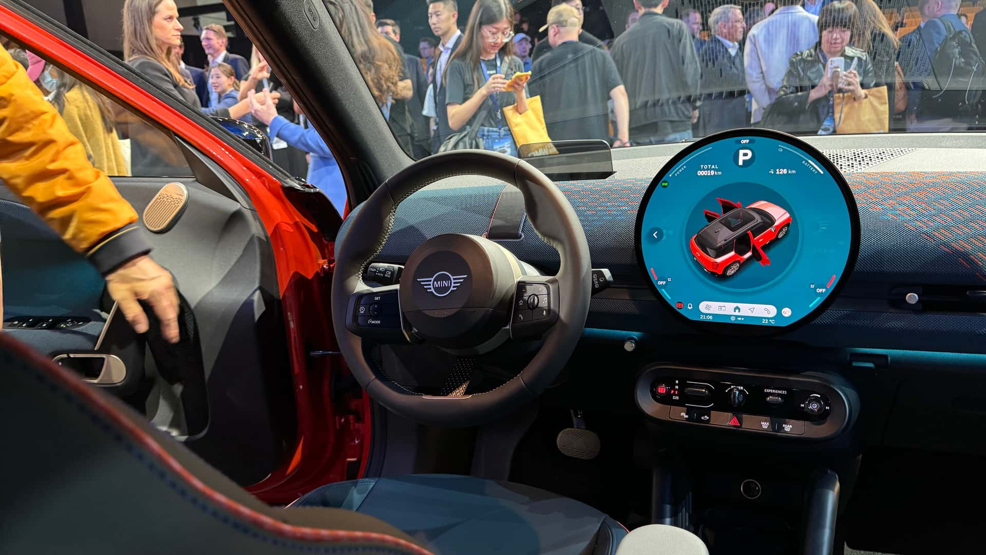 Mini Aceman 2024 Interior