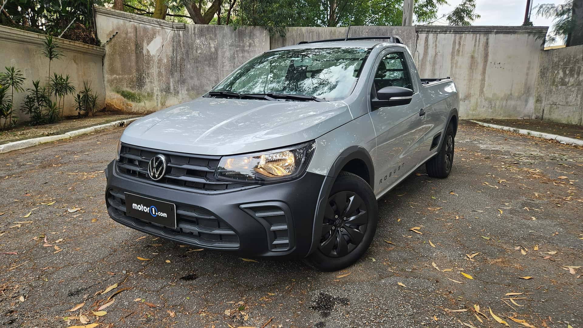 Avaliação: VW Saveiro Robust é trabalho puro e não tem vergonha disso