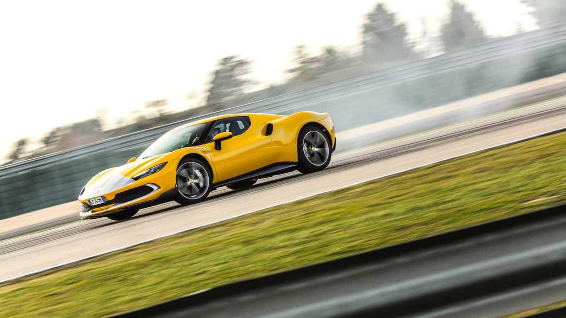 Ferrari 296 GTB - Test, Video, Review, Prices