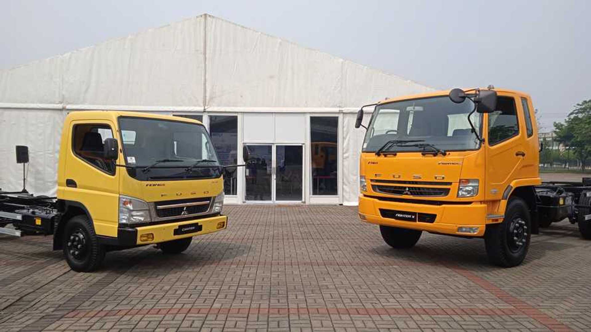 Luncurkan Canter dan Fighter X, Mitsubishi Perkuat Purnajual