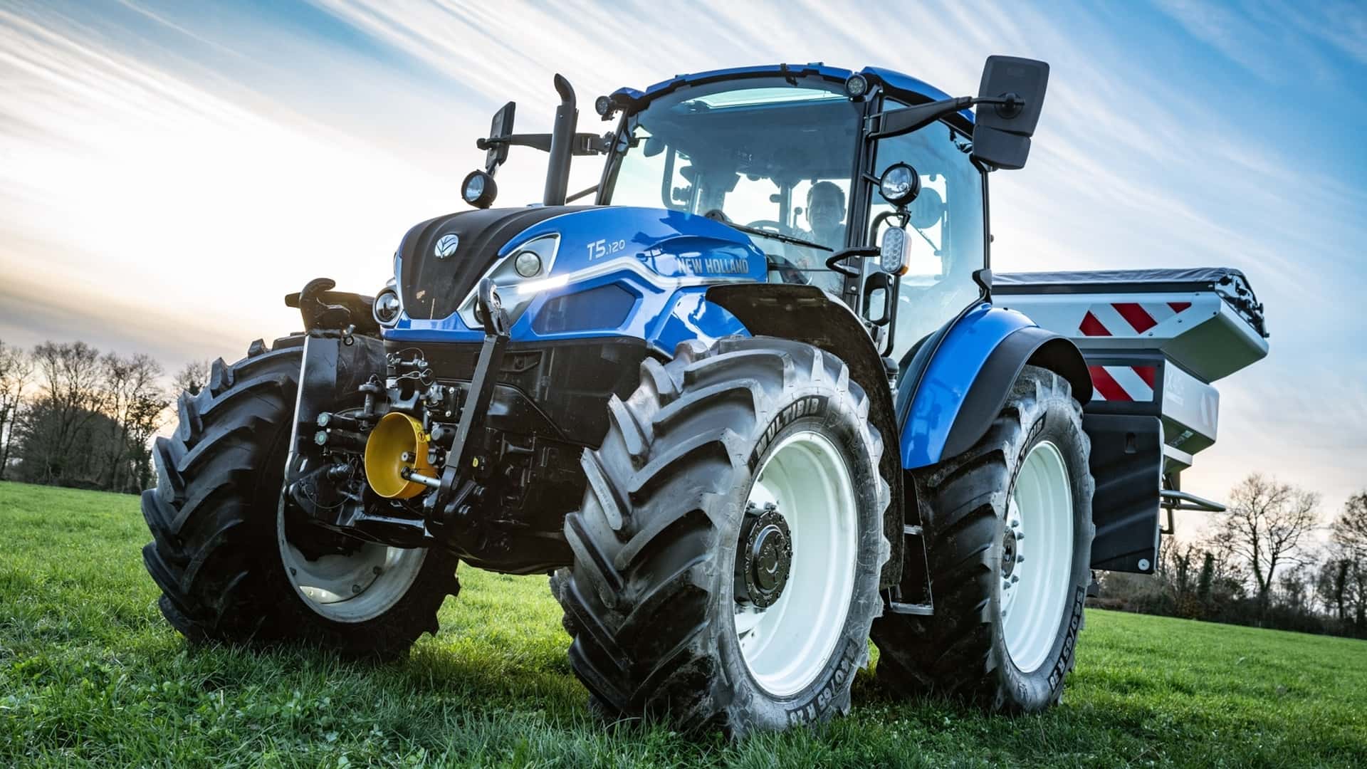 New Holland T5 Dual Command: nuova generazione trattori MY 2025