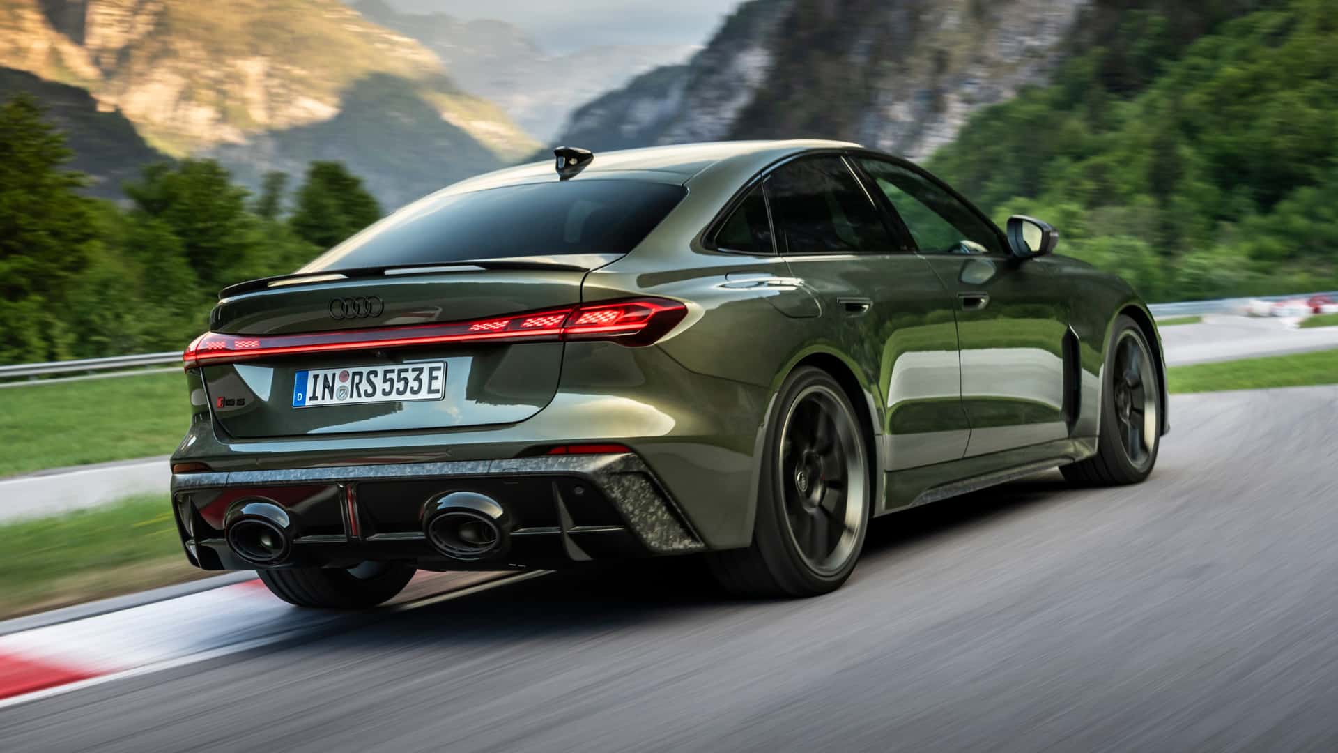 Audi RS5 Review: Performance PHEV Delivers Driving Thrills
