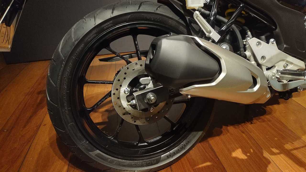 Yamaha FZ 15: preço, equipamentos e como anda a moto
