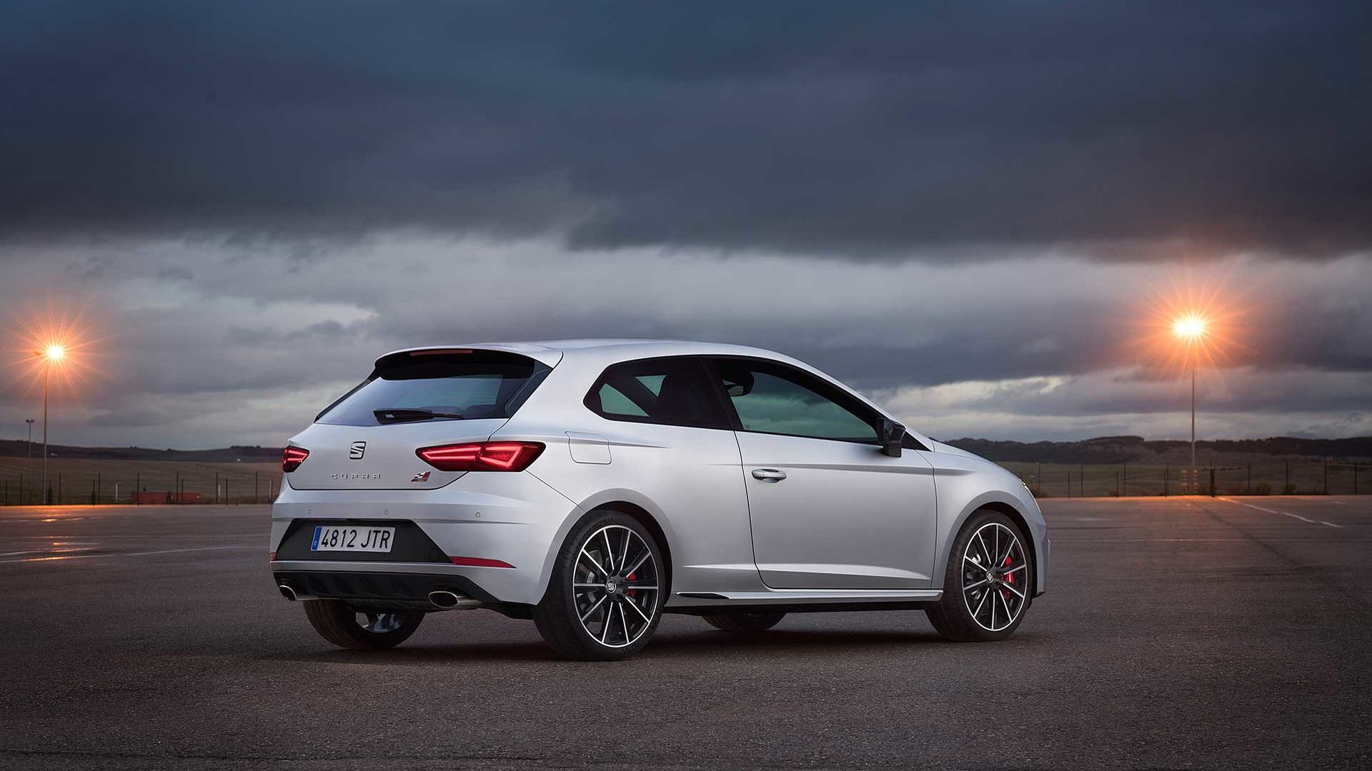 SEAT León CUPRA 300 CV 2017 a prueba, el más potente de la historia