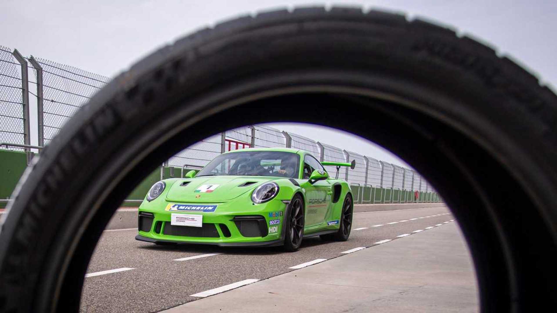 Michelin Pilot Sport Cup 2 R, più veloci di 3 secondi al giro