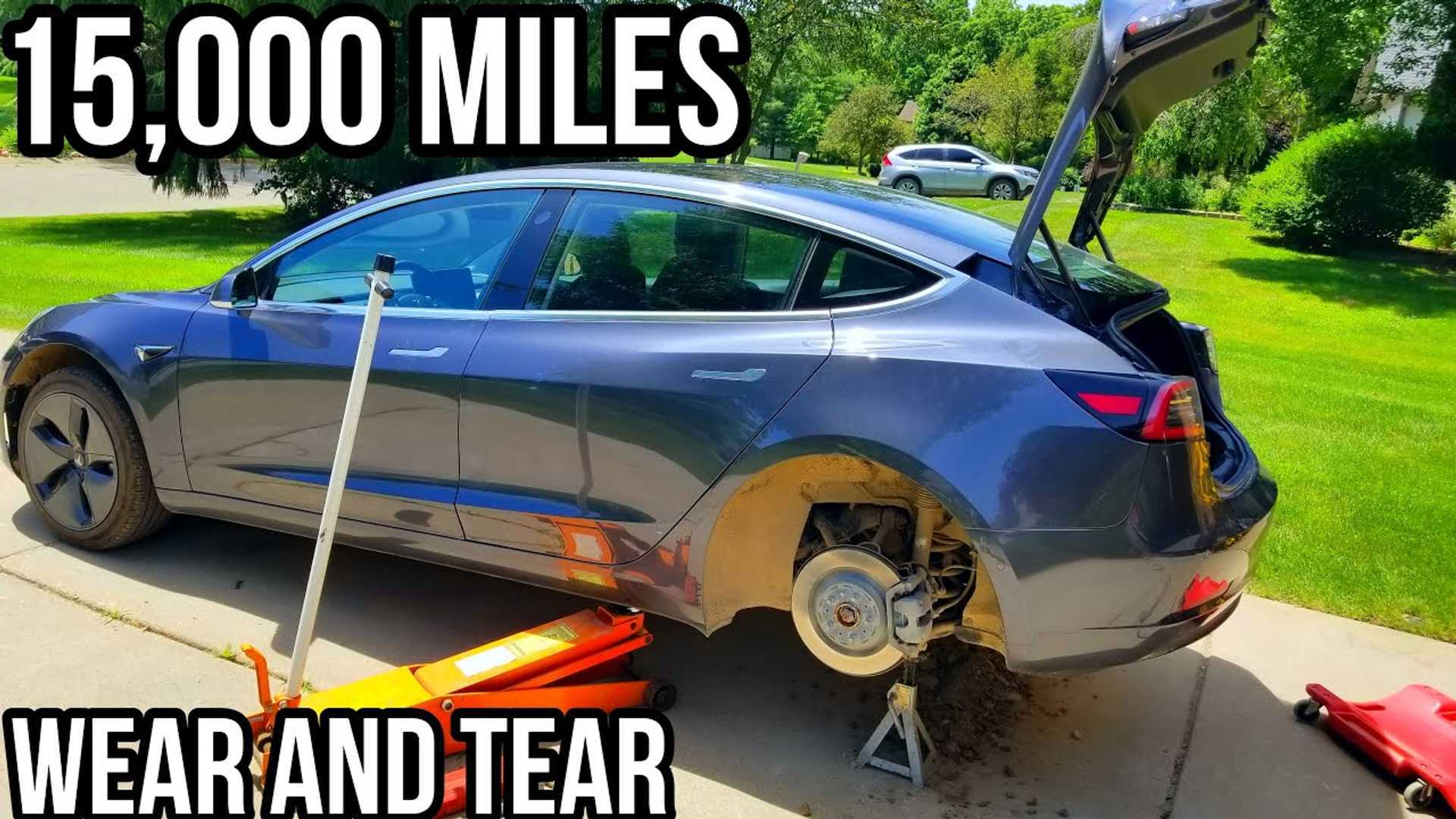 Dirty Tesla? Owner Finds 15 Pounds Of Dirt In His Model 3: Video
