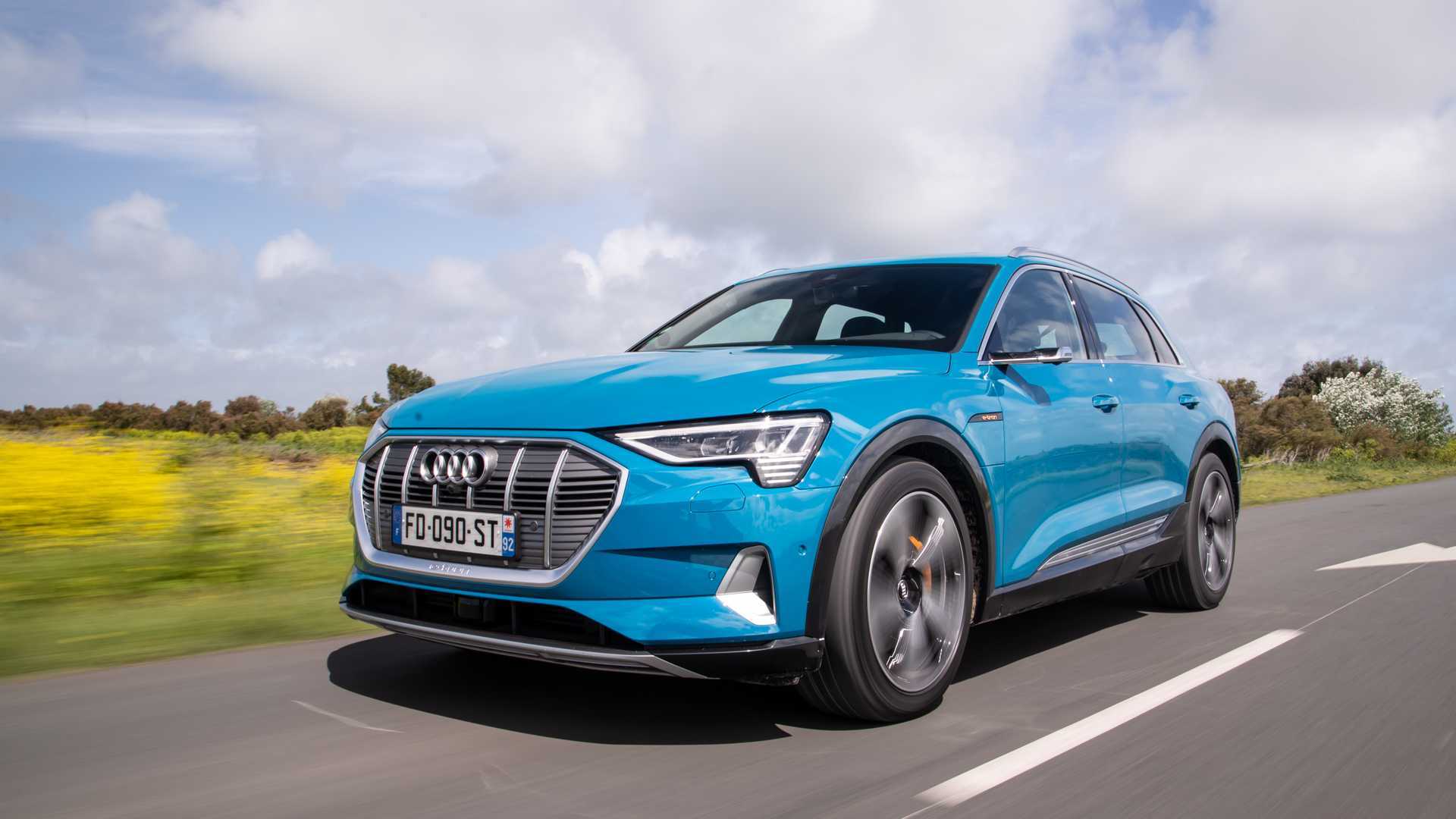 Audi e-tron, più autonomia con il nuovo powertrain