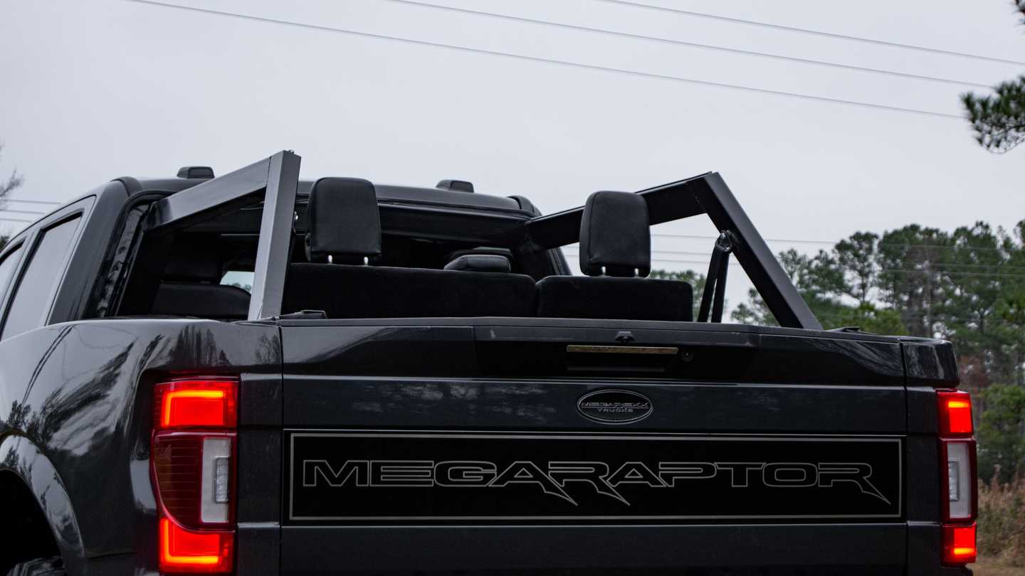 MegaRexx MegaRaptor, una bestia todoterreno de 7 plazas