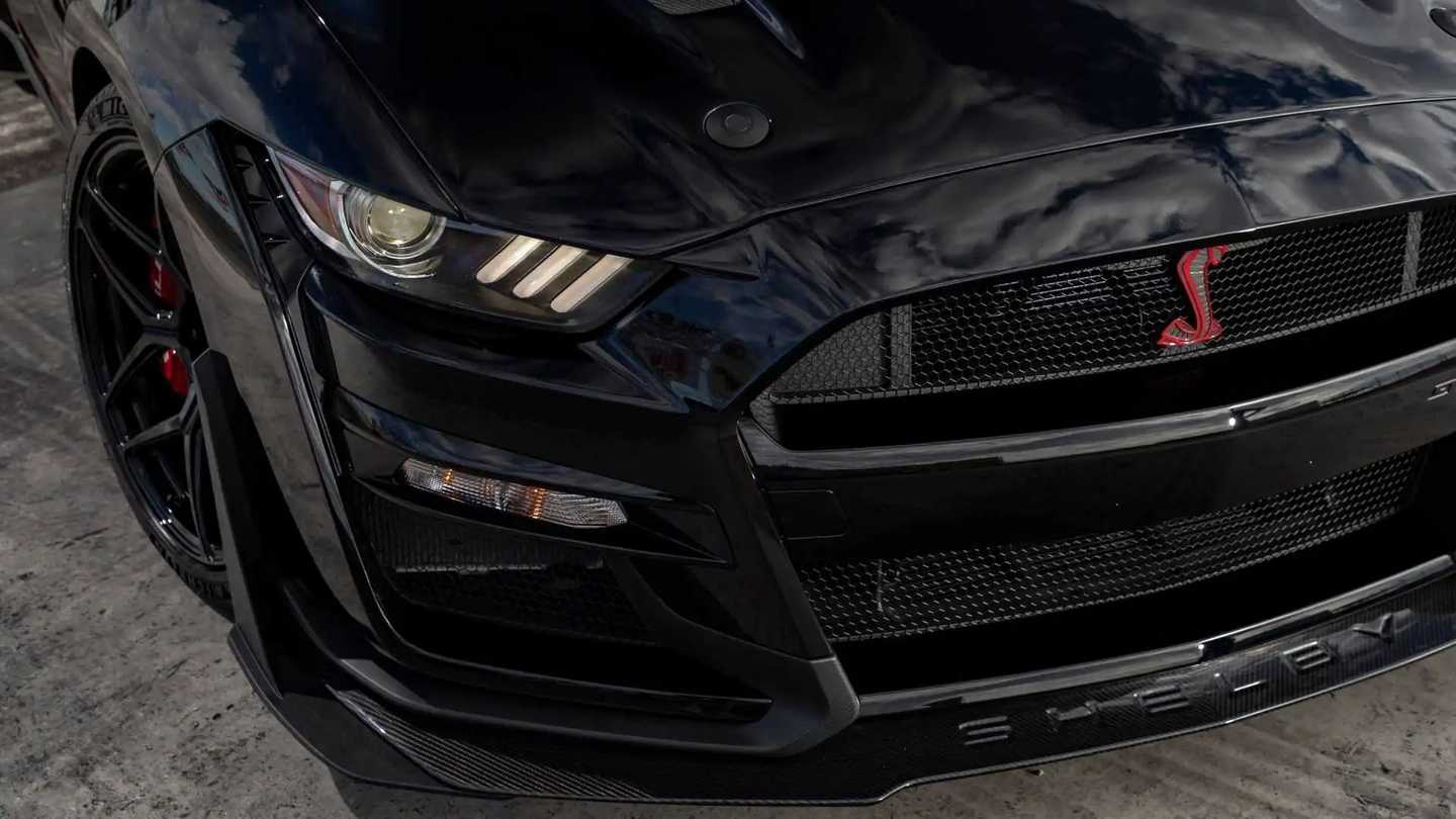 Shelby American GT500 Code Red: una bestia de 1.318 CV de potencia