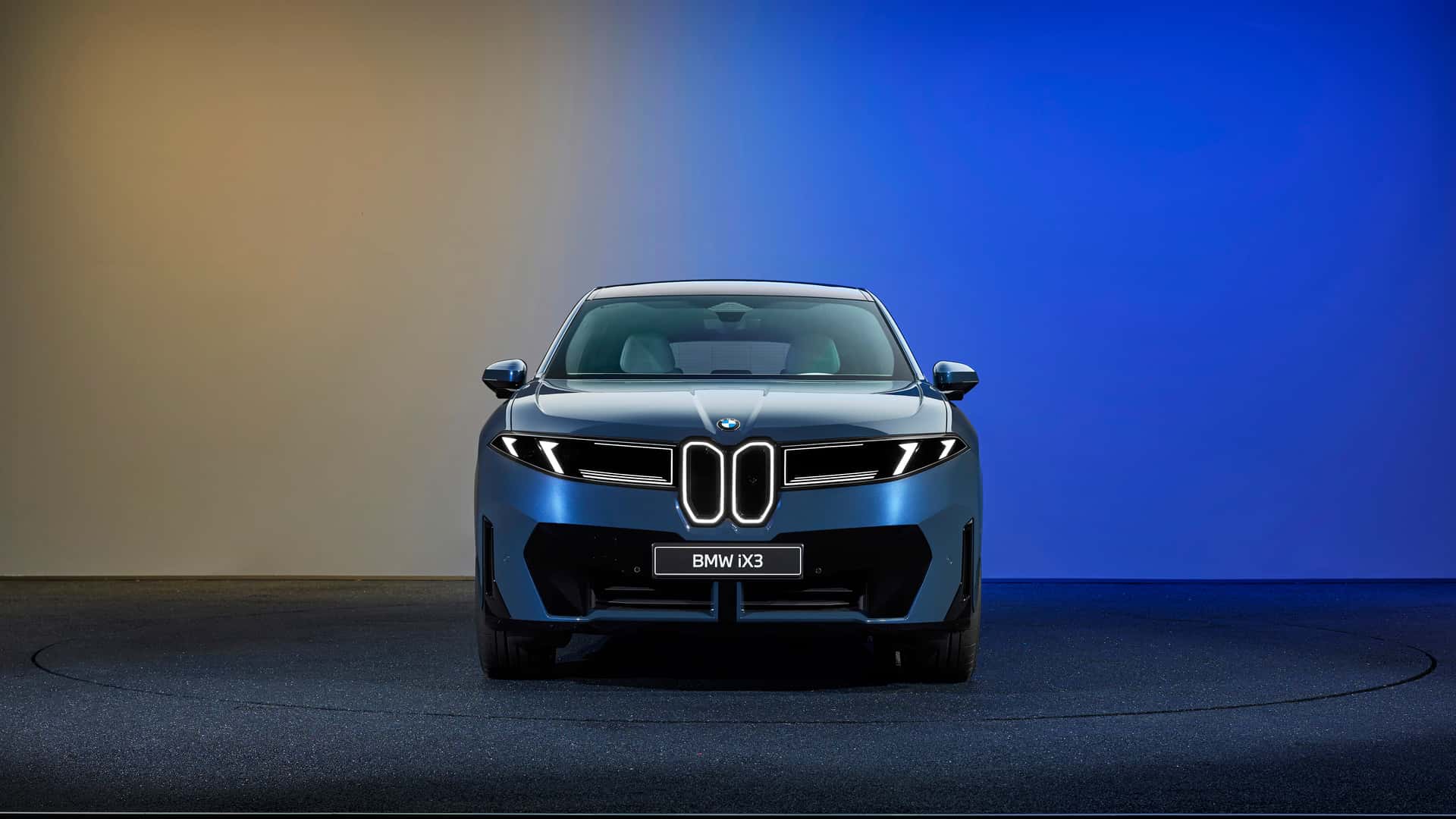 Photos: BMW iX3 (2026) | Motor1.com
