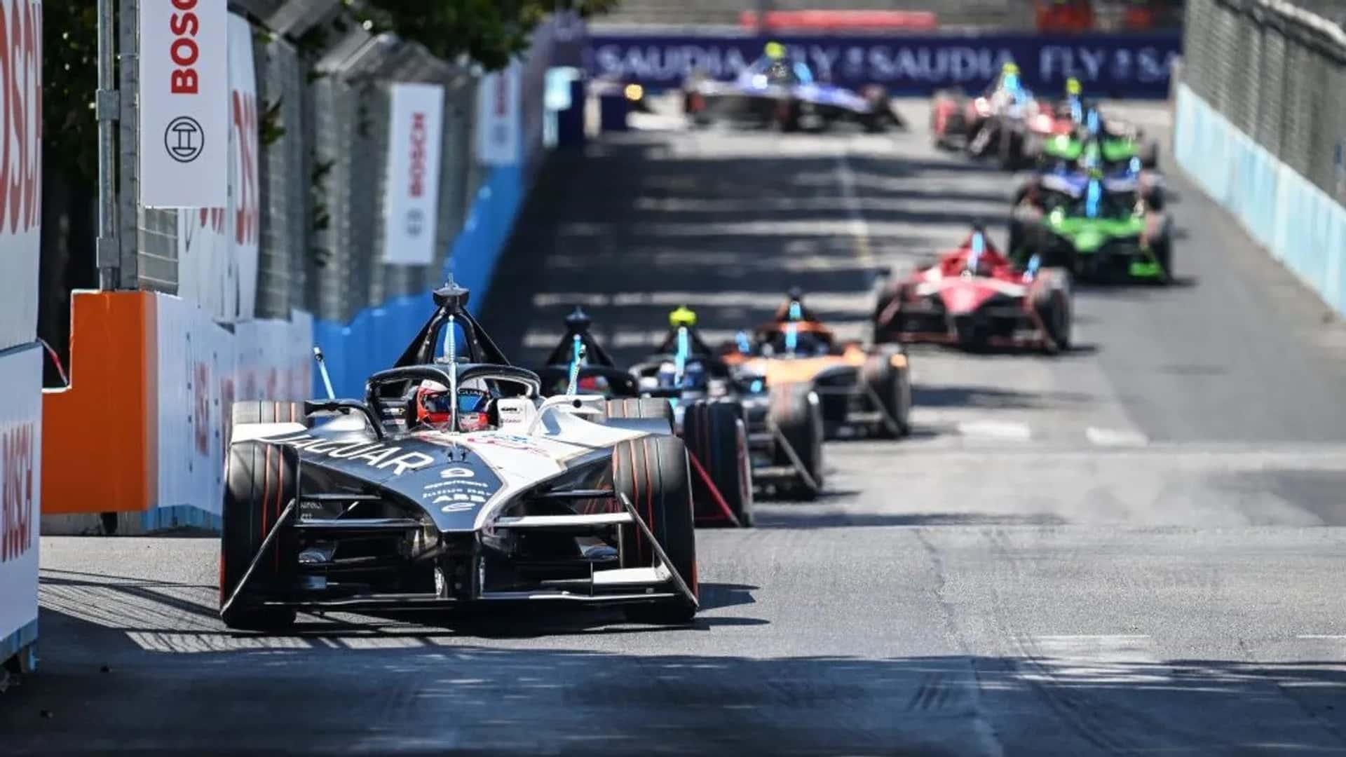 Formula E incidente Roma, la sicurezza delle auto elettriche