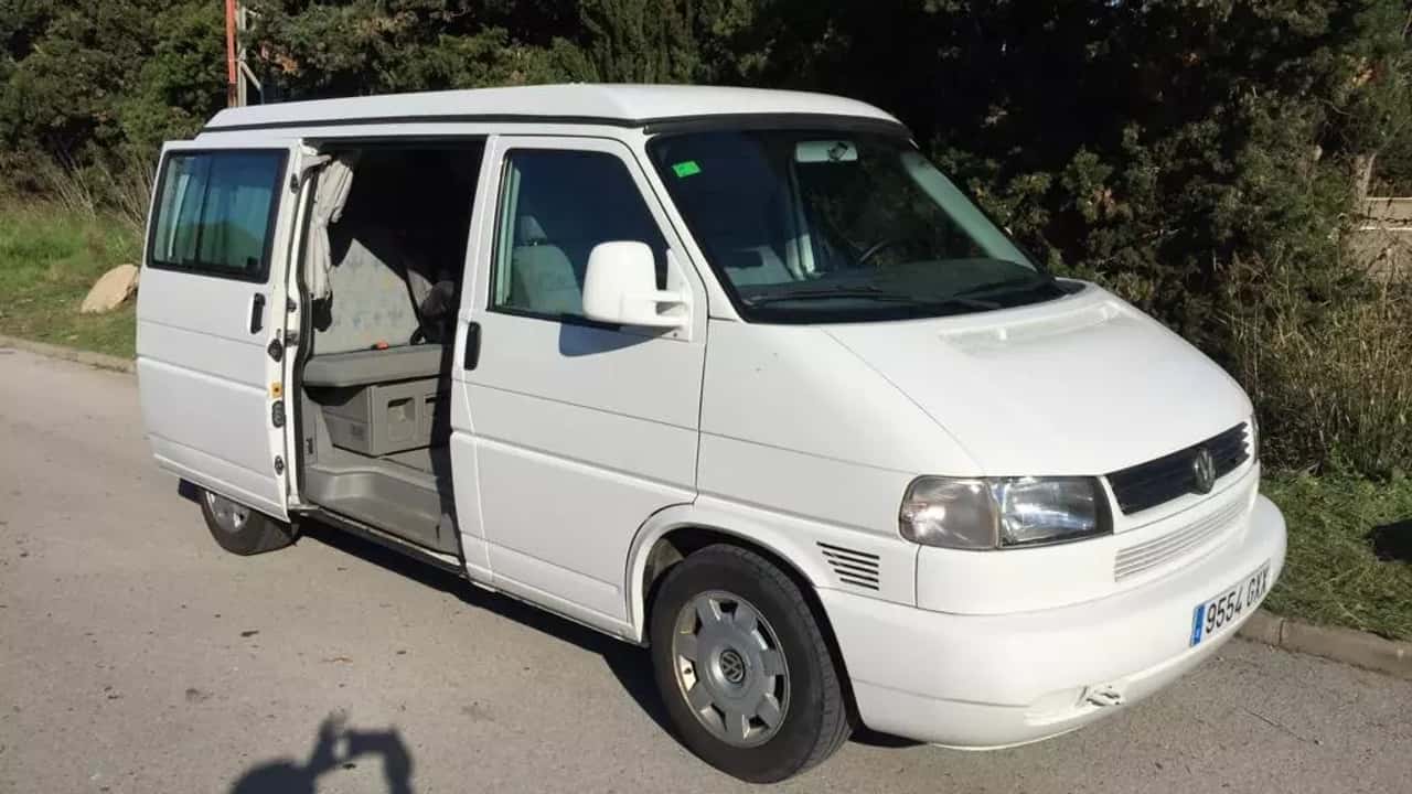 Esta camper Volkswagen T4 la tienes tirada de precio